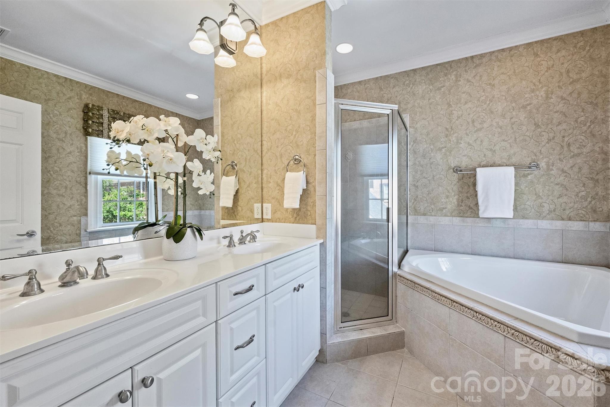 Photo 23 of 1115 S Kings Drive, Charlotte, NC