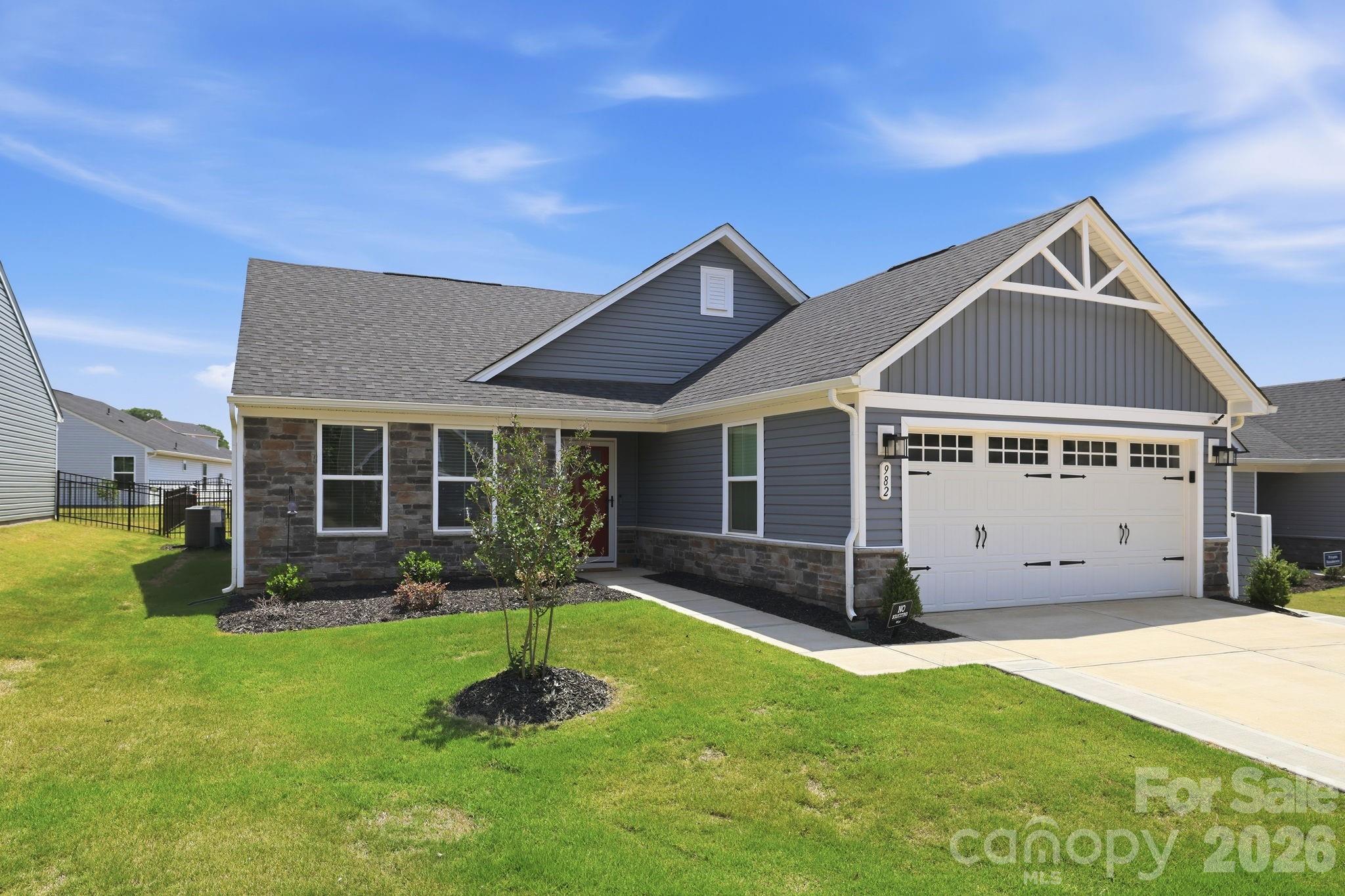 982 Pemberley Street, Lancaster, SC - photo 4 of 38
