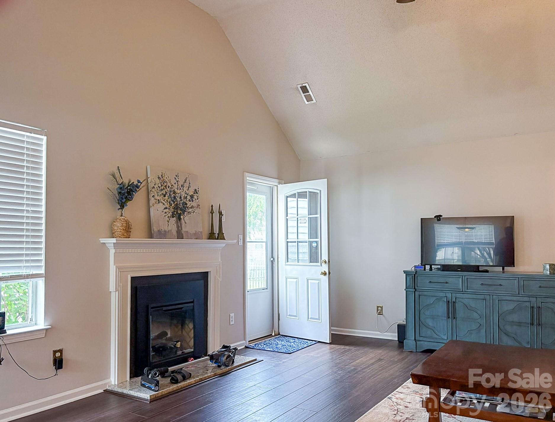 5702 Vine Court21, Indian Trail, NC - photo 4 of 16
