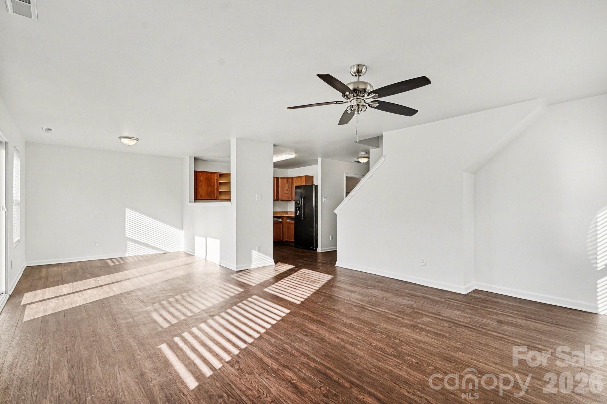 Photo 7 of 911 Swearngan Ridge Court, Charlotte, NC