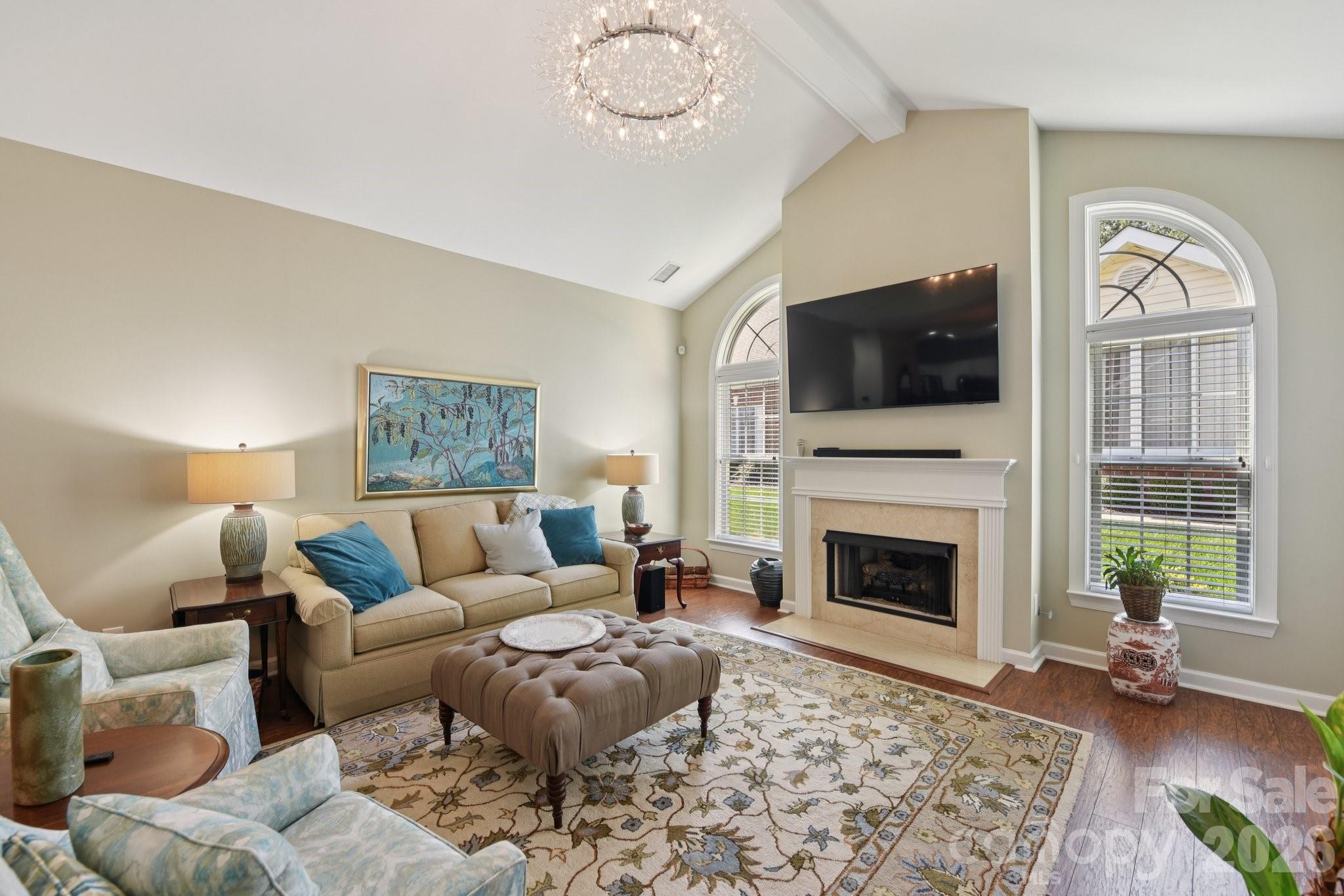 Photo 4 of 10816 Willow Crossing Drive, Charlotte, NC