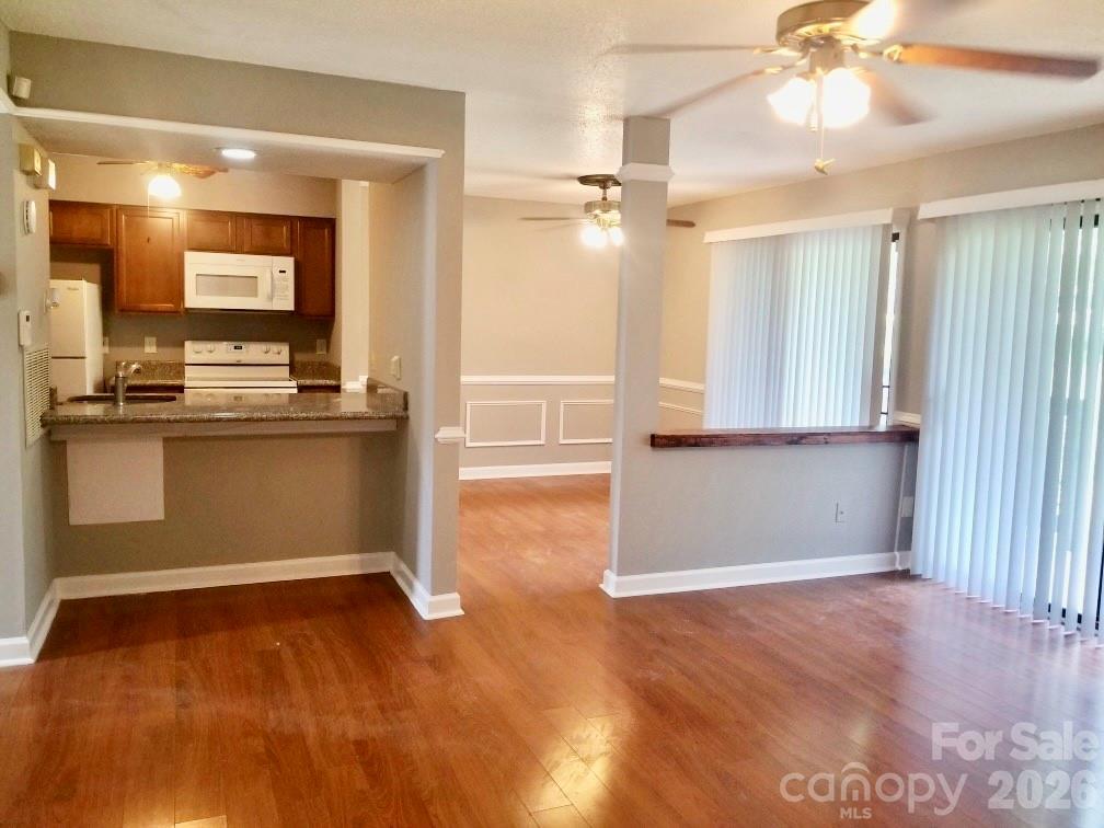 Photo 8 of 11027 Harrowfield Road, Charlotte, NC