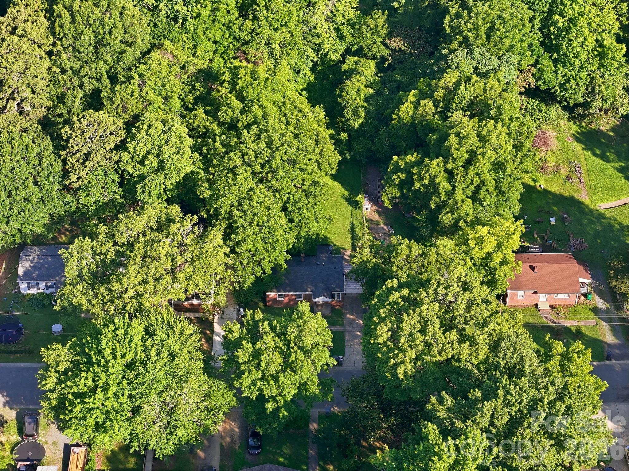 Home for sale at 2505 Druid Hills Way, Charlotte, NC — photo 14 of 36