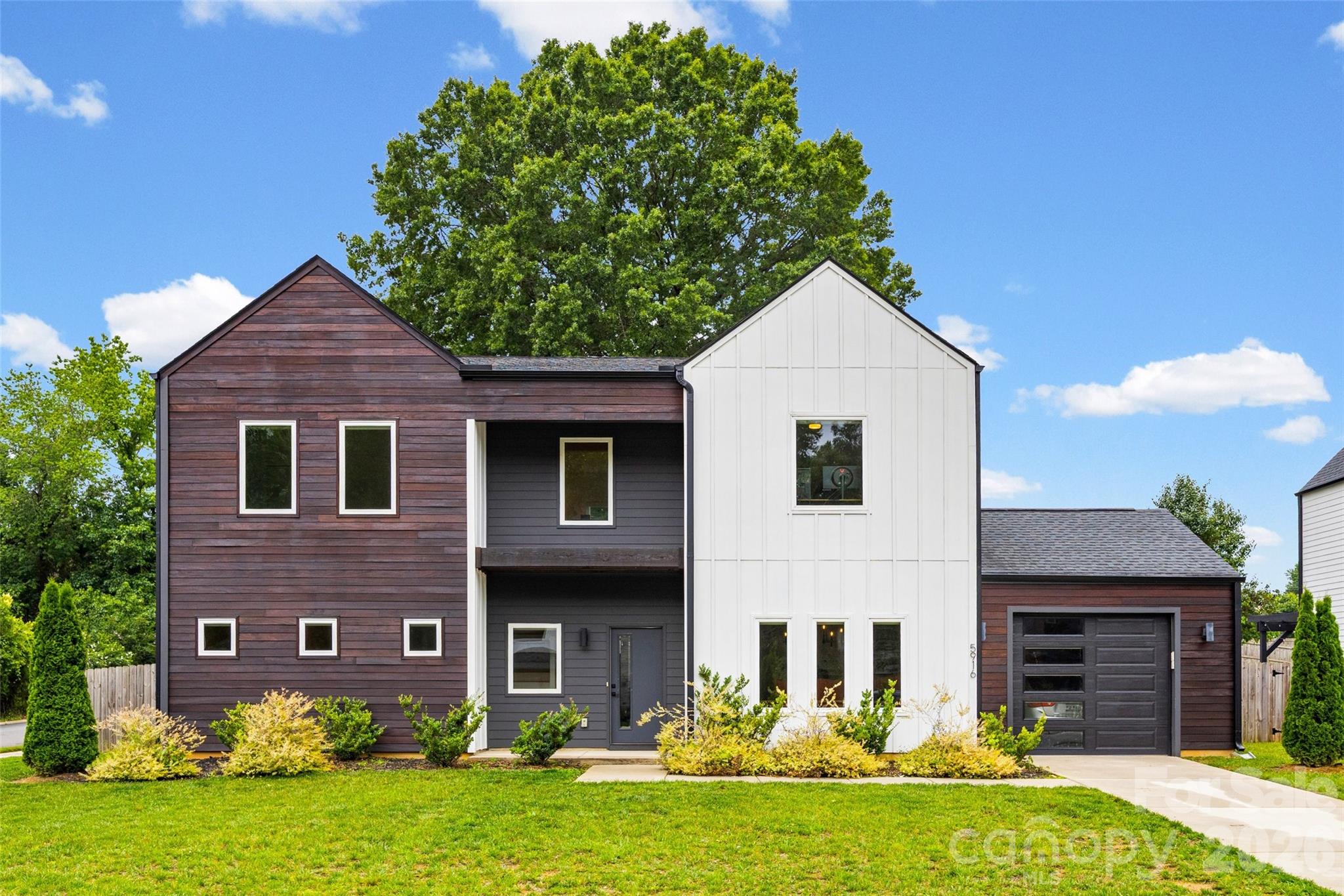 Home for sale at 5916 Pepper Bush Lane, Charlotte, NC — photo 1 of 31
