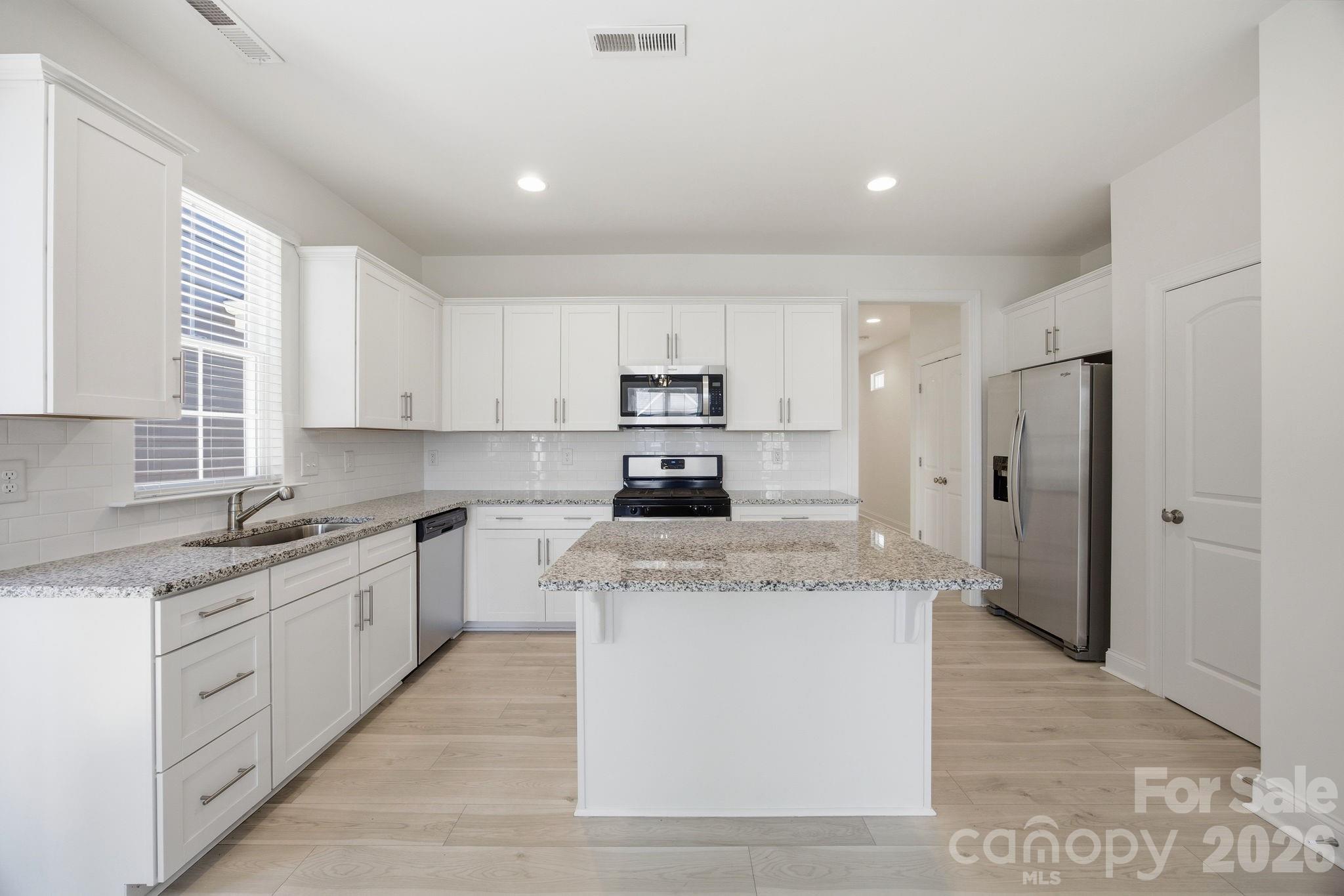 2015 Claybrook Lane, Denver, NC - photo 11 of 49