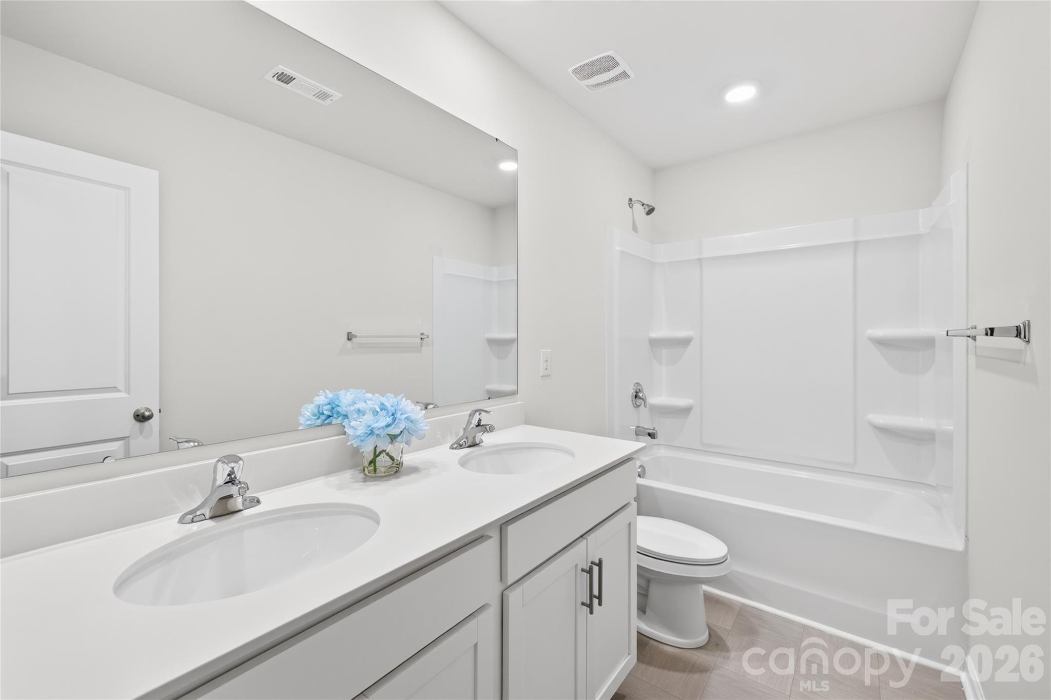 Photo 22 of 2023 Navarro Road, Charlotte, NC