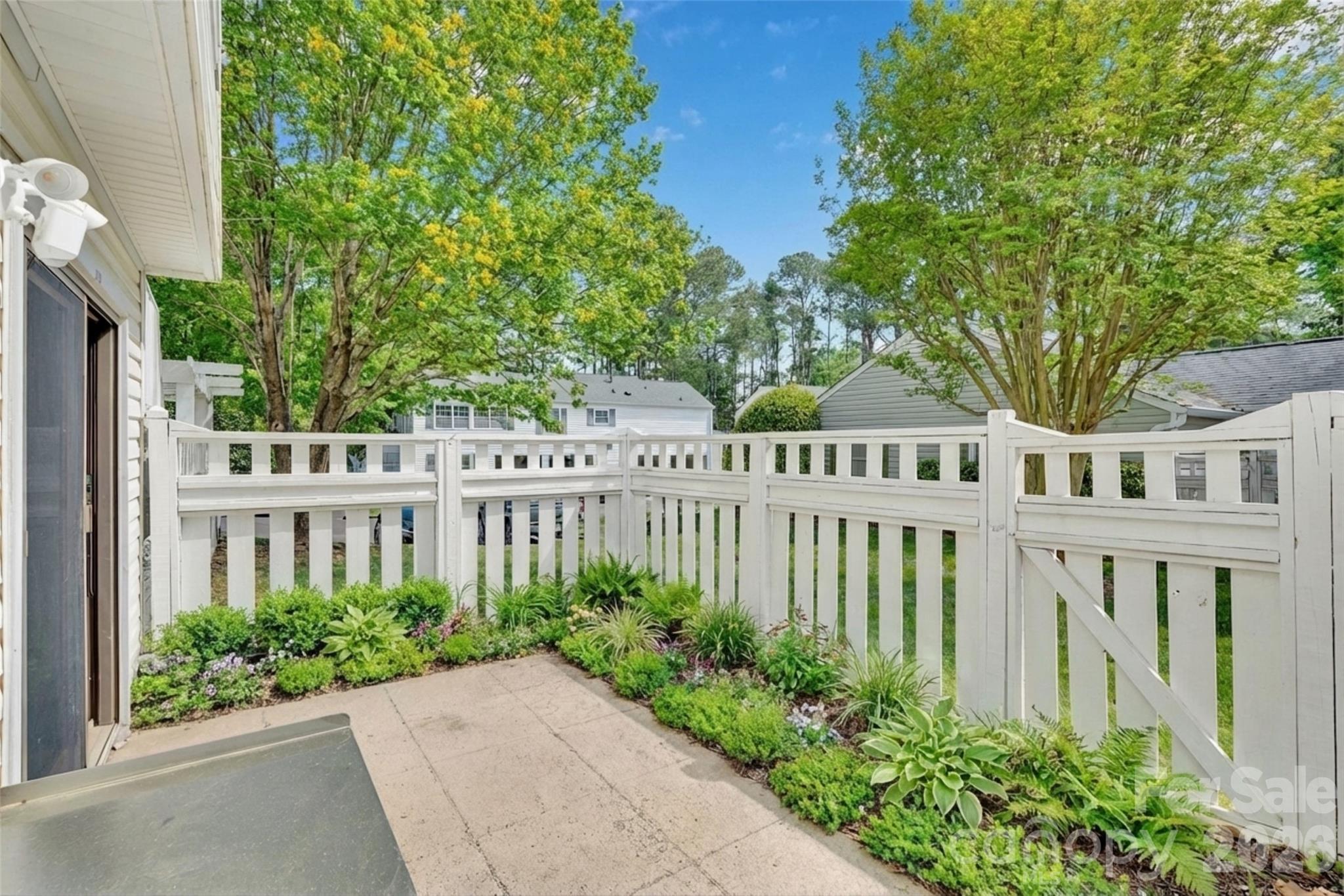 Photo 29 of 8510 Castle Pine Court, Charlotte, NC