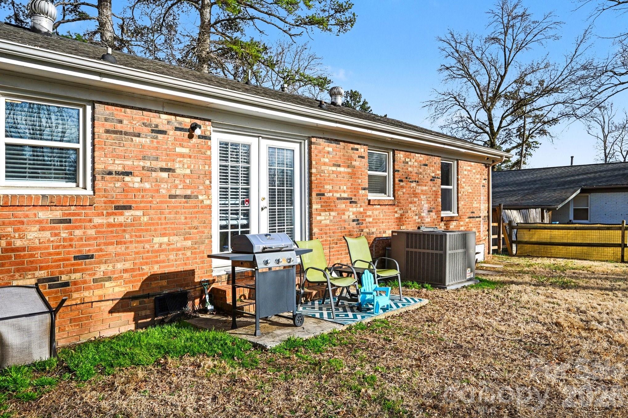 537 Kentbrook Drive, Charlotte, NC - photo 17 of 26