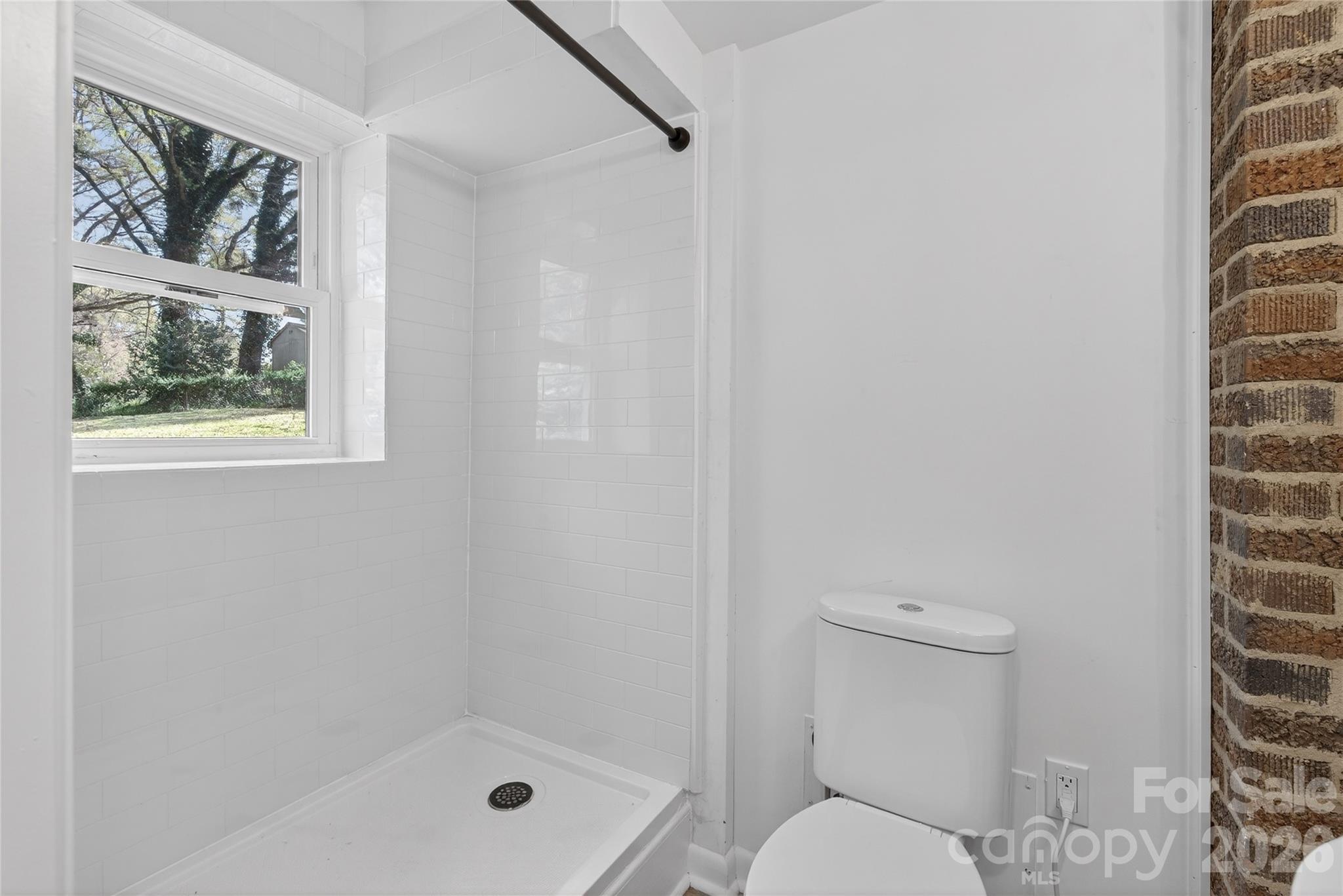 Photo 33 of 5412 Milhaven Lane, Charlotte, NC