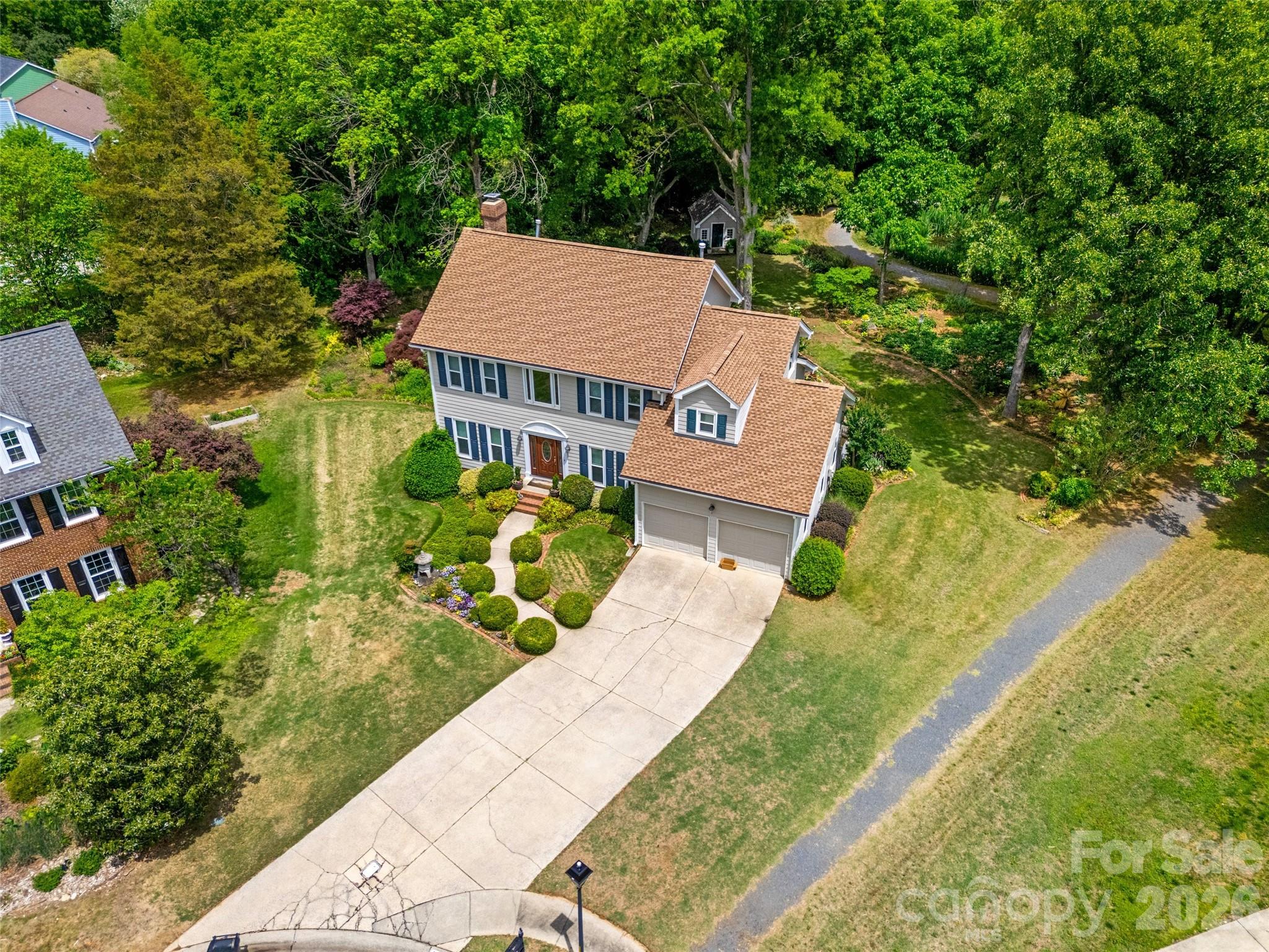 14002 Harlequin Drive, Charlotte, NC - photo 3 of 47