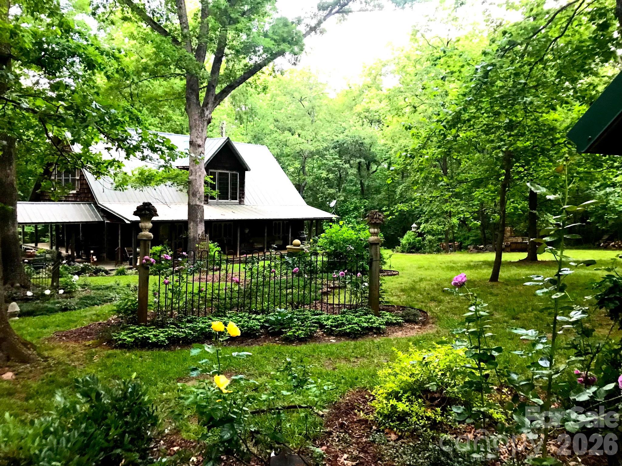 Home for sale at 5592 Lennox Drive51, Kings Mountain, NC — photo 1 of 47