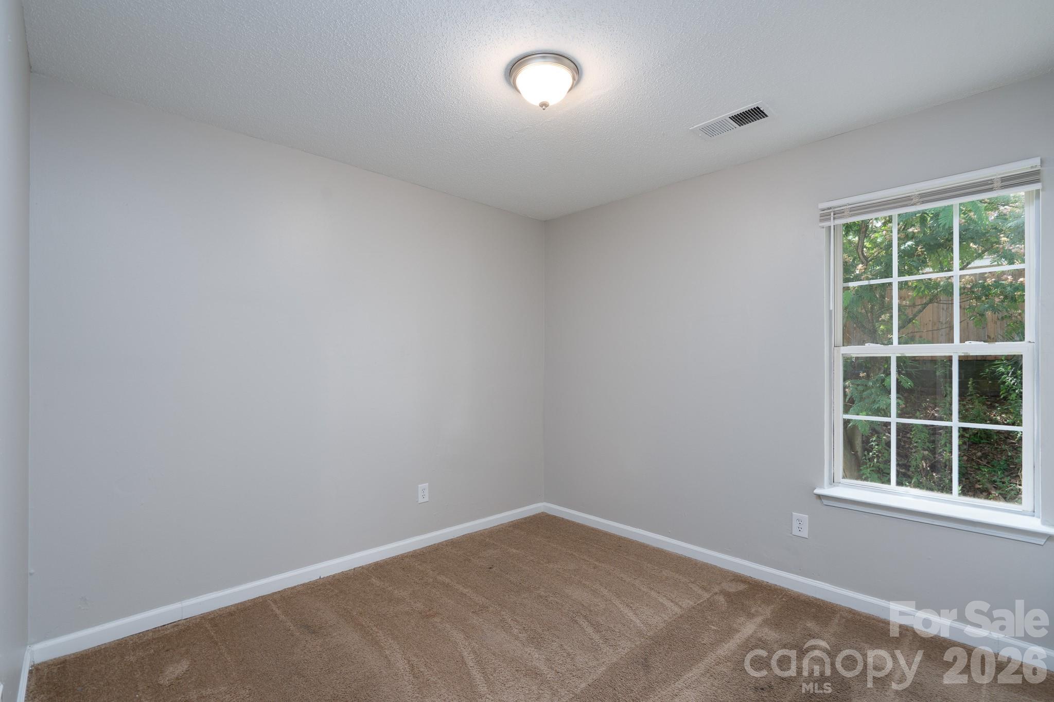 Photo 27 of 8016 Bronze Pike Drive, Charlotte, NC