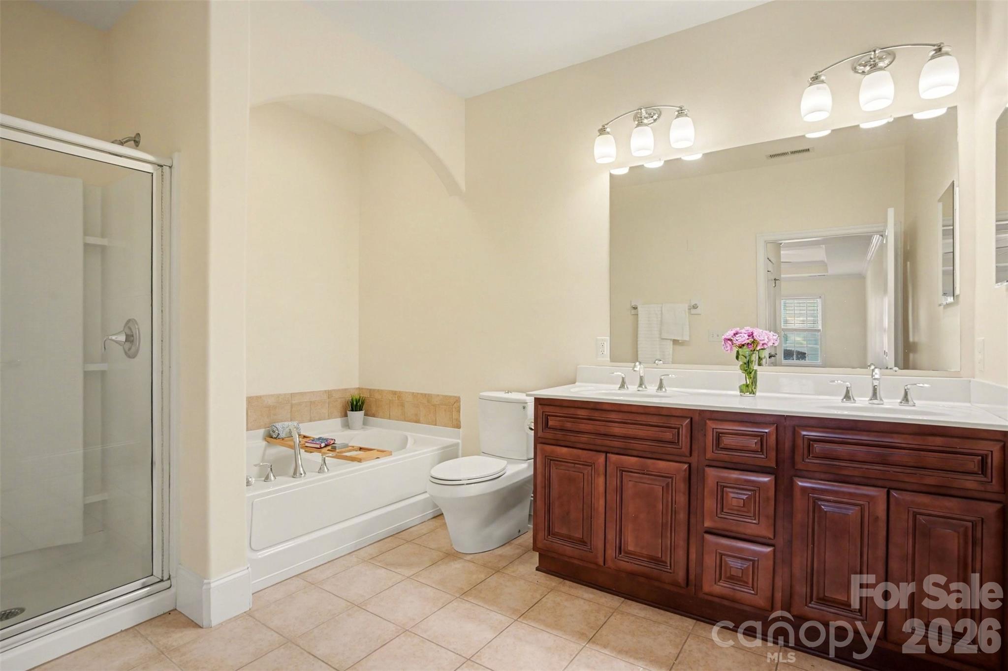 Photo 5 of 6605 Central Pacific Avenue, Charlotte, NC
