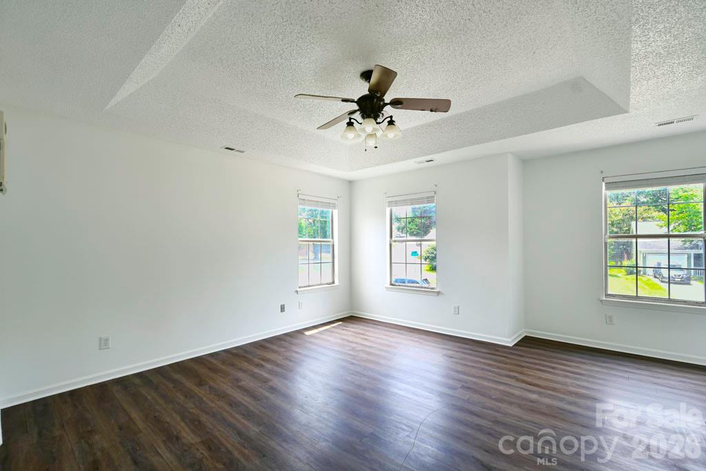 Home for sale at 8406 Bedford Green Lane, Charlotte, NC — photo 15 of 23