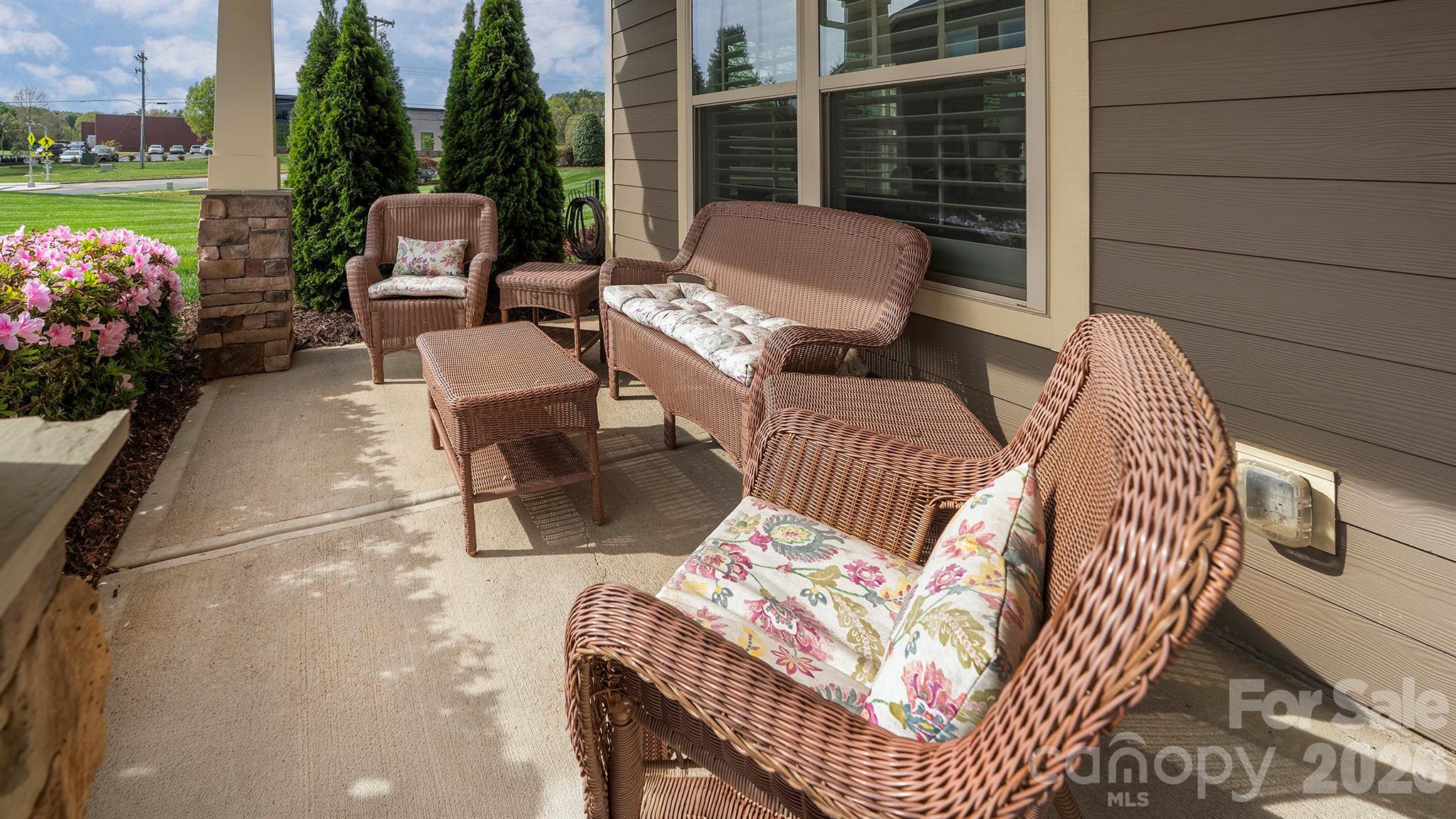 Photo 3 of 108 Damsire Court, Mooresville, NC