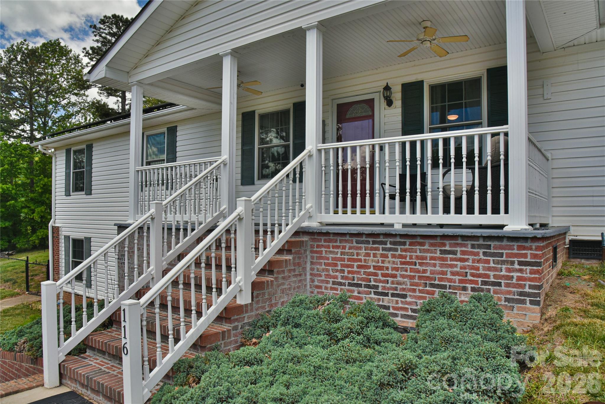 Exterior of 116 Kay Road, Flat Rock, NC