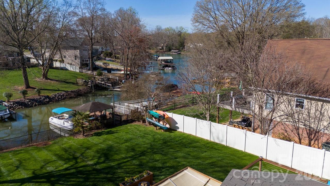 Photo 4 of 141 Bluewing Lane, Mooresville, NC