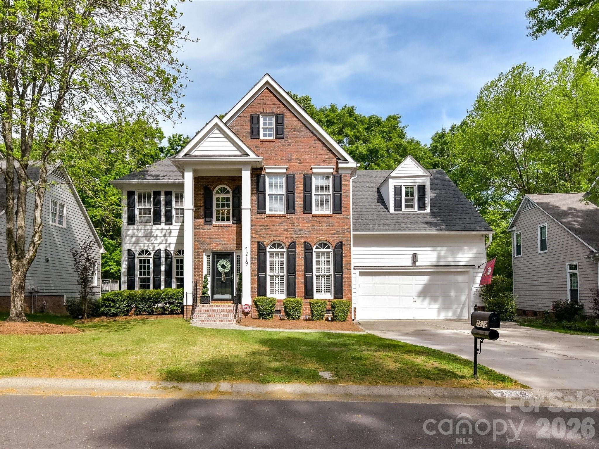 Photo 2 of 7219 Fortrose Lane, Charlotte, NC