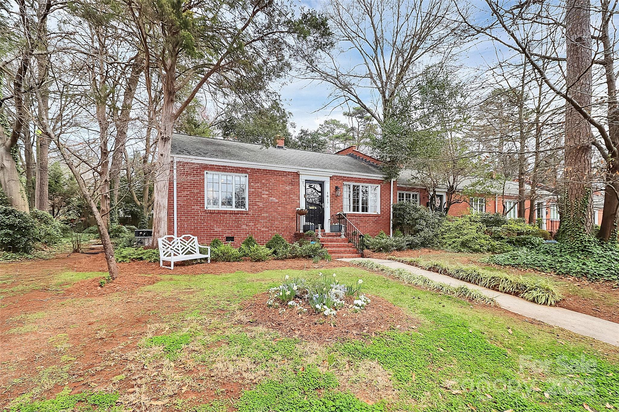 Photo 2 of 1817 Jameston Drive, Charlotte, NC