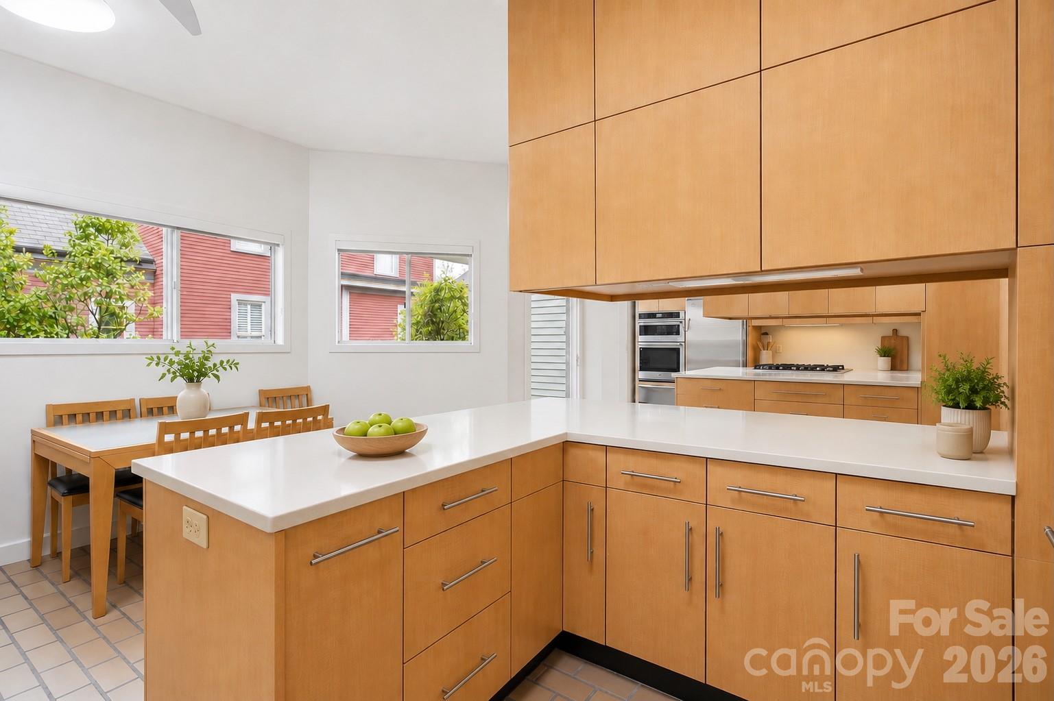 Photo 13 of 517 N Poplar Street, Charlotte, NC