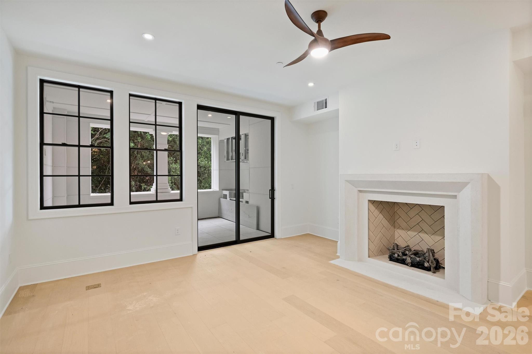 Photo 20 of 409 Queens Road304, Charlotte, NC