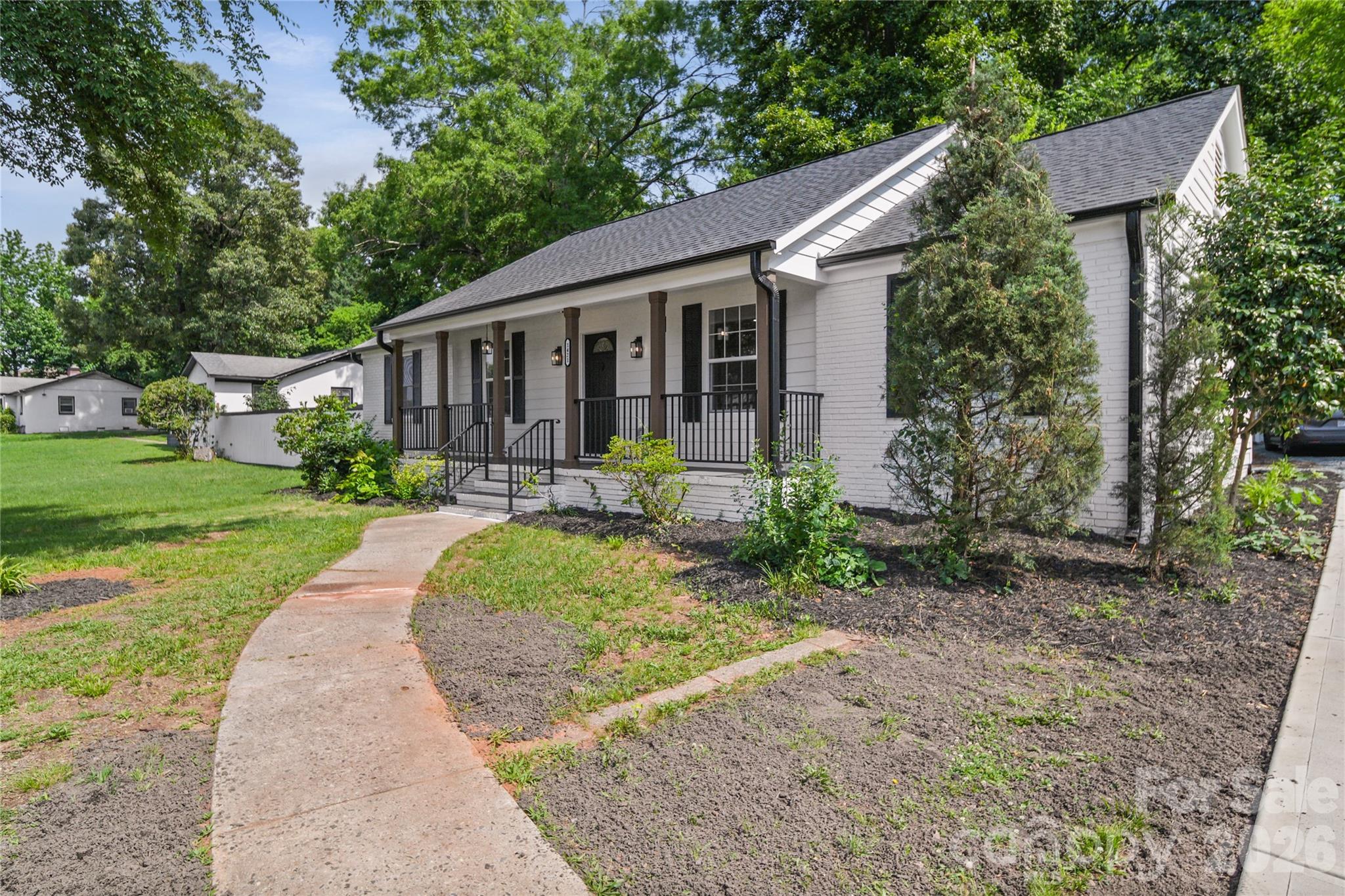 Photo 4 of 1421 Tyvola Road, Charlotte, NC
