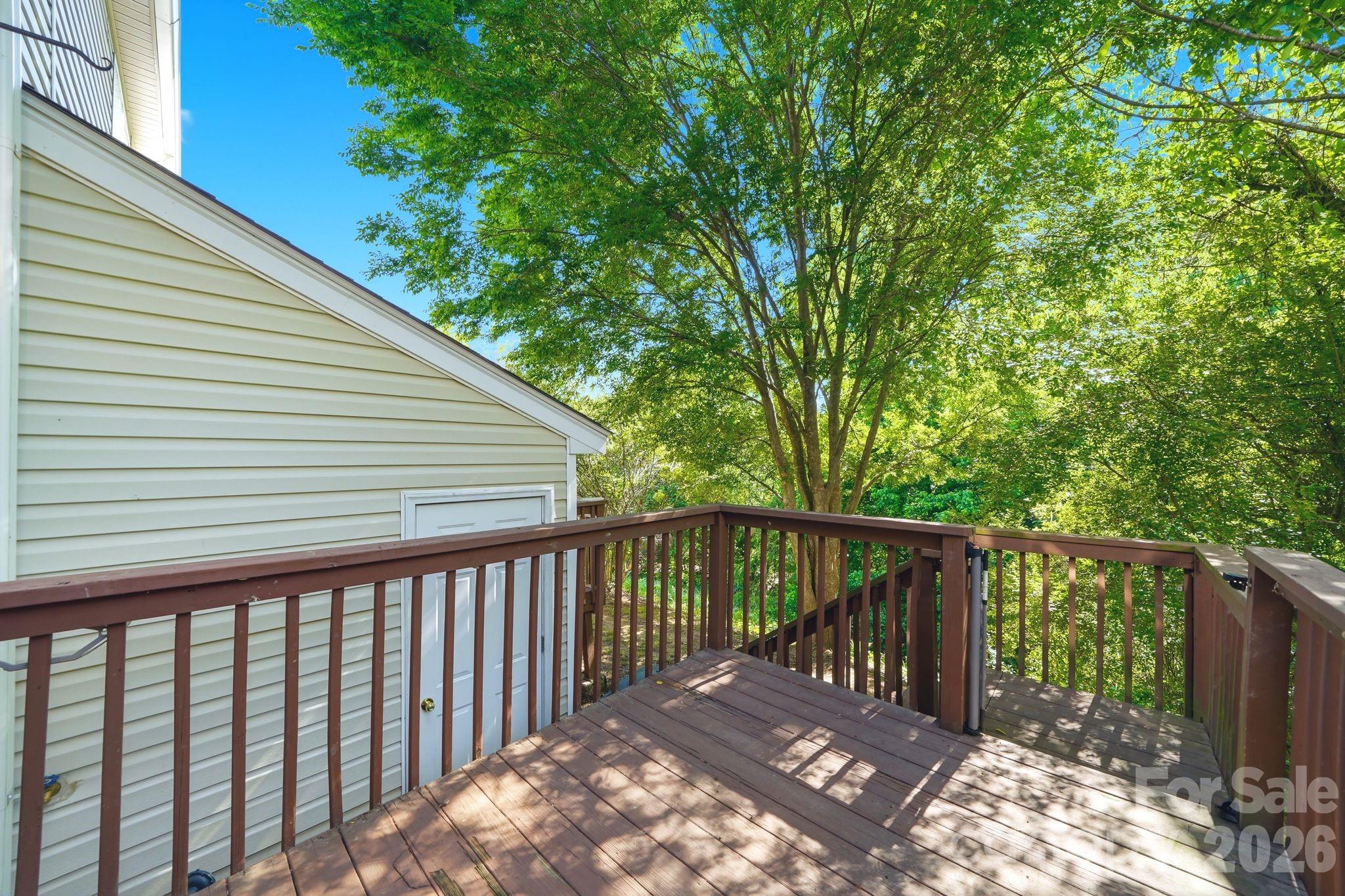 687 Rock Lake Glen, Fort Mill, SC - photo 34 of 36