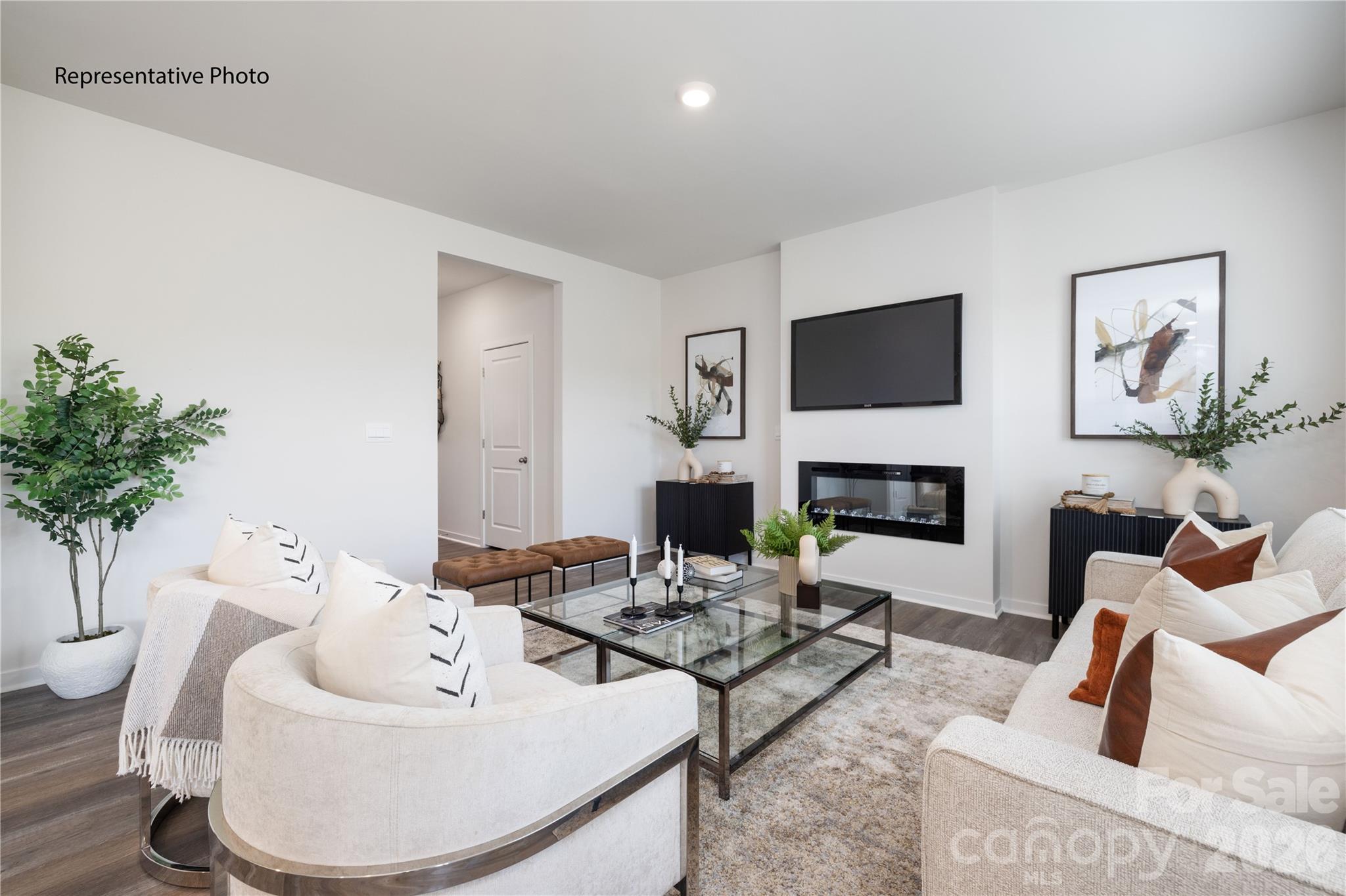 Photo 5 of 5117 Parker Forest Drive, Charlotte, NC