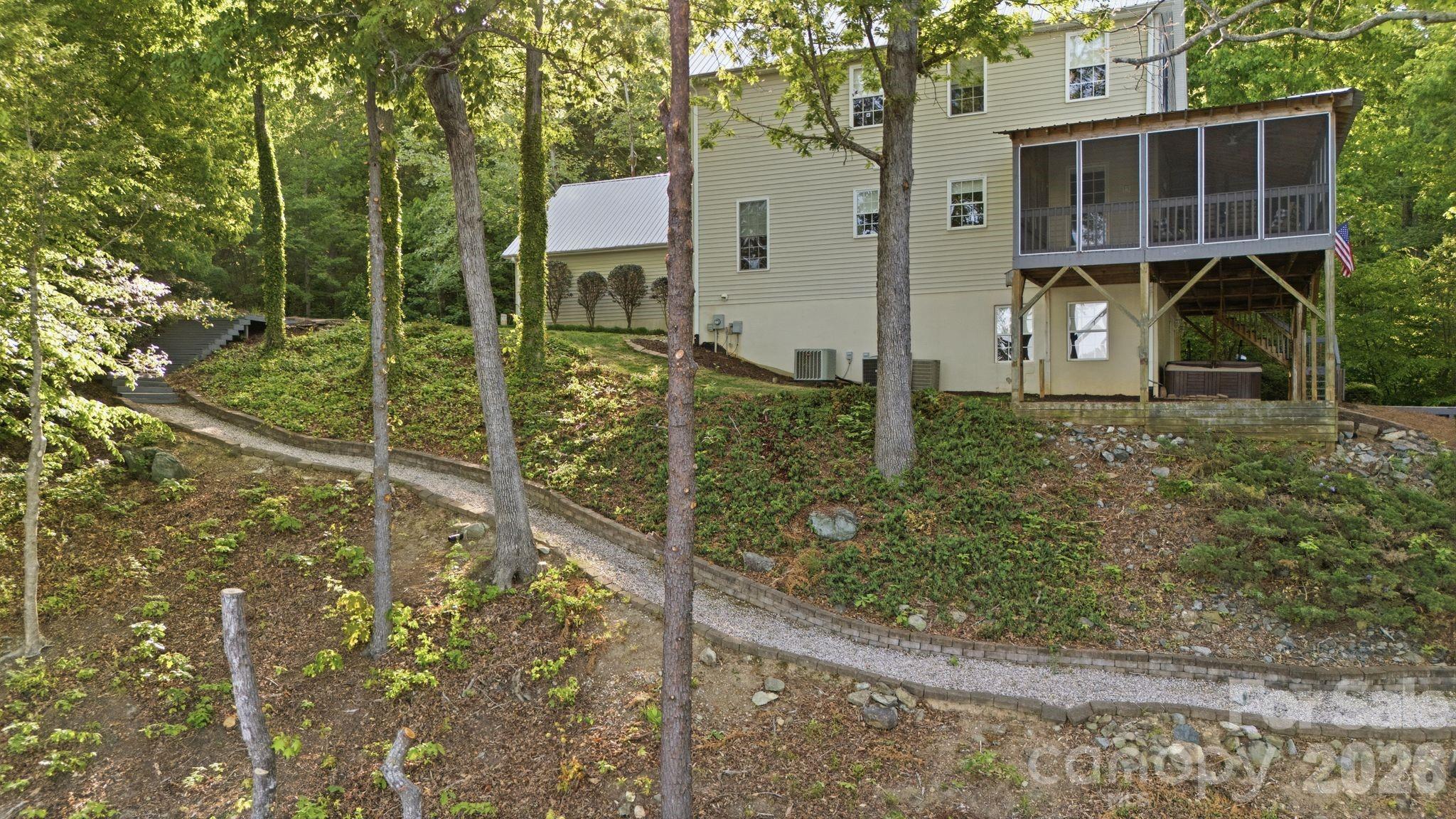 424 Mountain Harbor Drive, Lexington, NC - photo 12 of 48