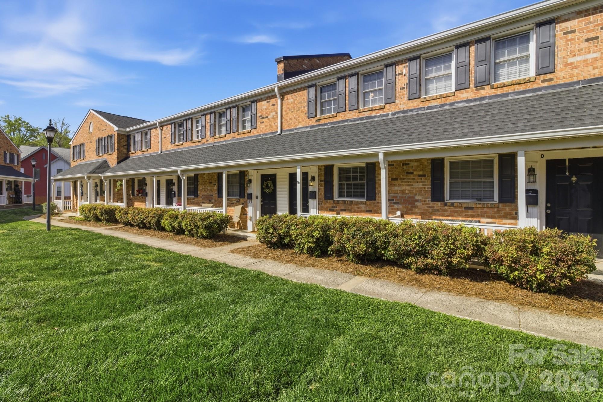 Photo 28 of 1336 Green Oaks LaneE, Charlotte, NC