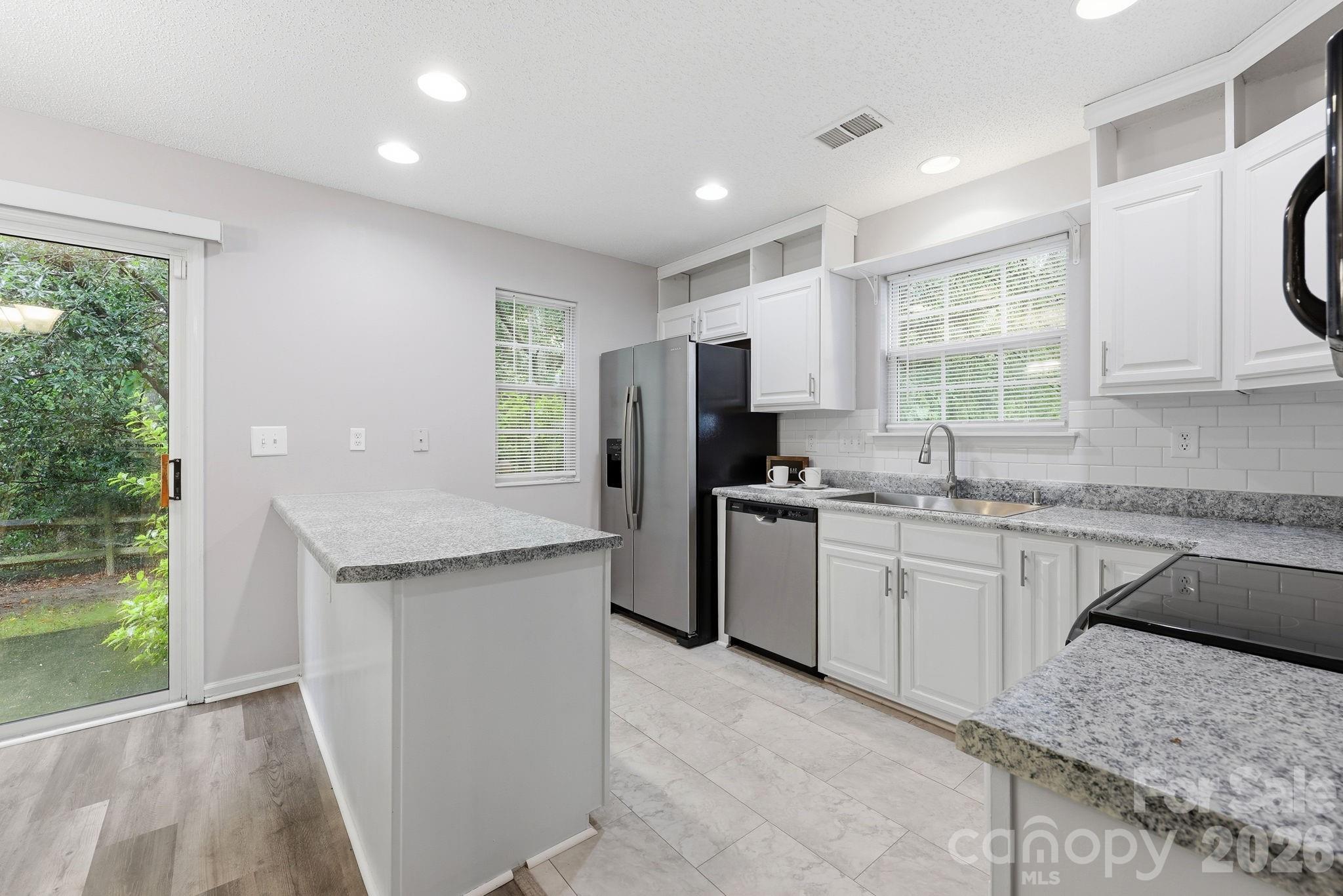 Photo 12 of 8230 Rudolph Road, Charlotte, NC