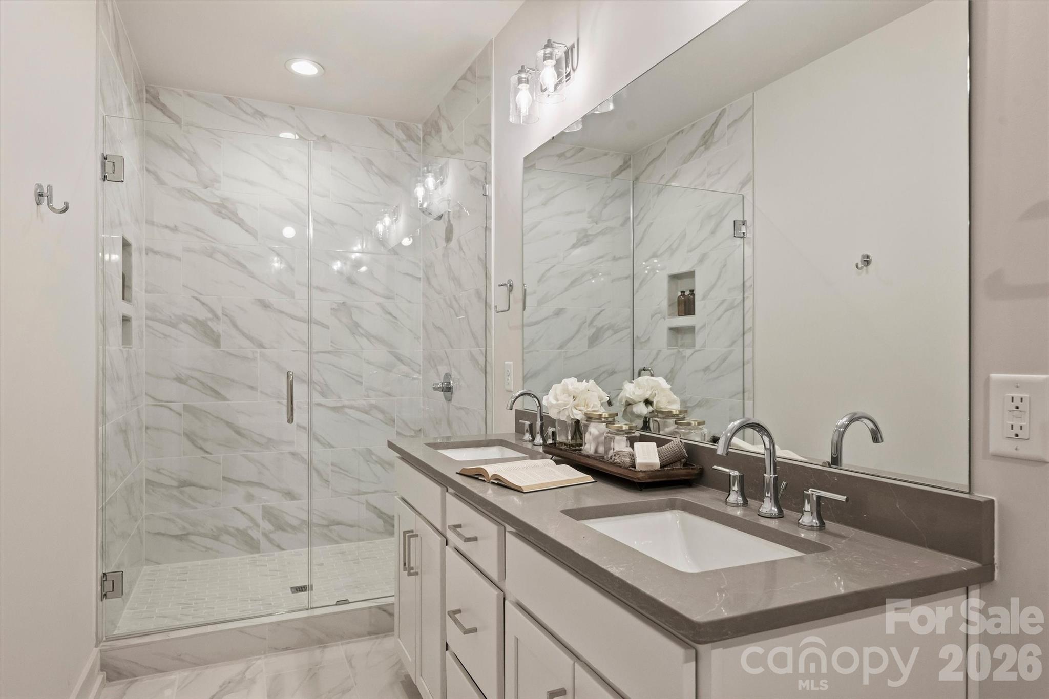 201 Coxe Avenue, Charlotte, NC - photo 10 of 21