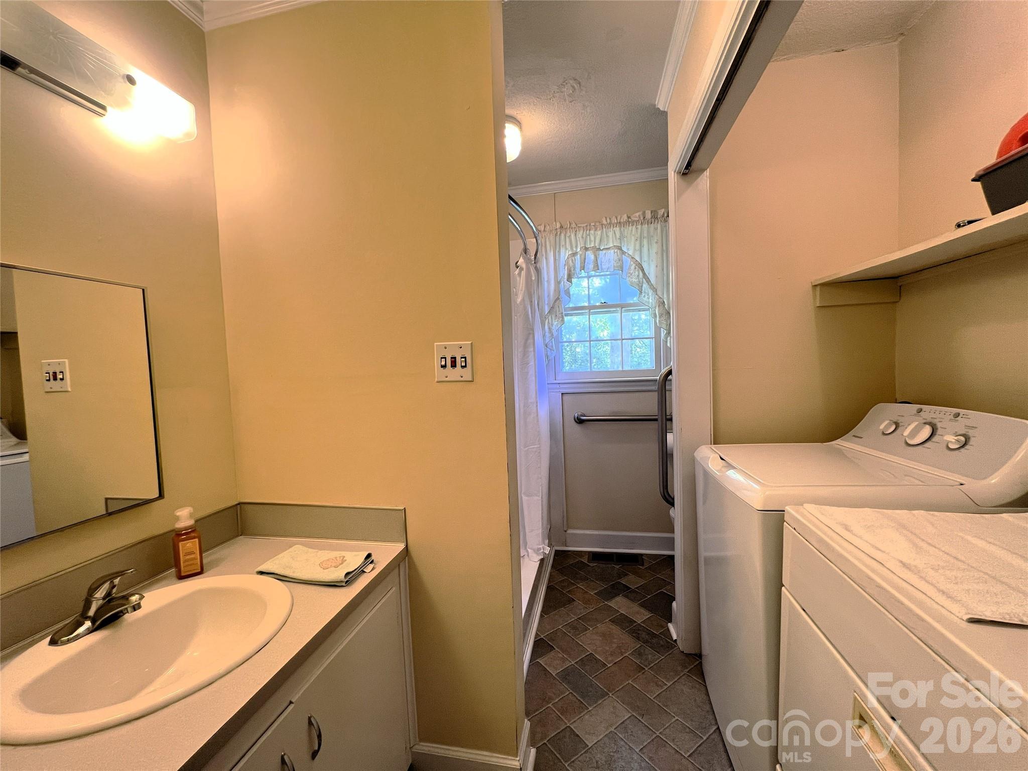 209 S Roxford Road, Kings Mountain, NC - photo 29 of 39