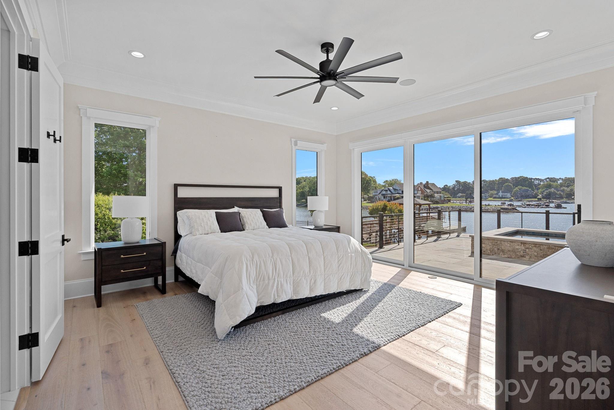 16906 Lake Shore Drive, Cornelius, NC - photo 23 of 49