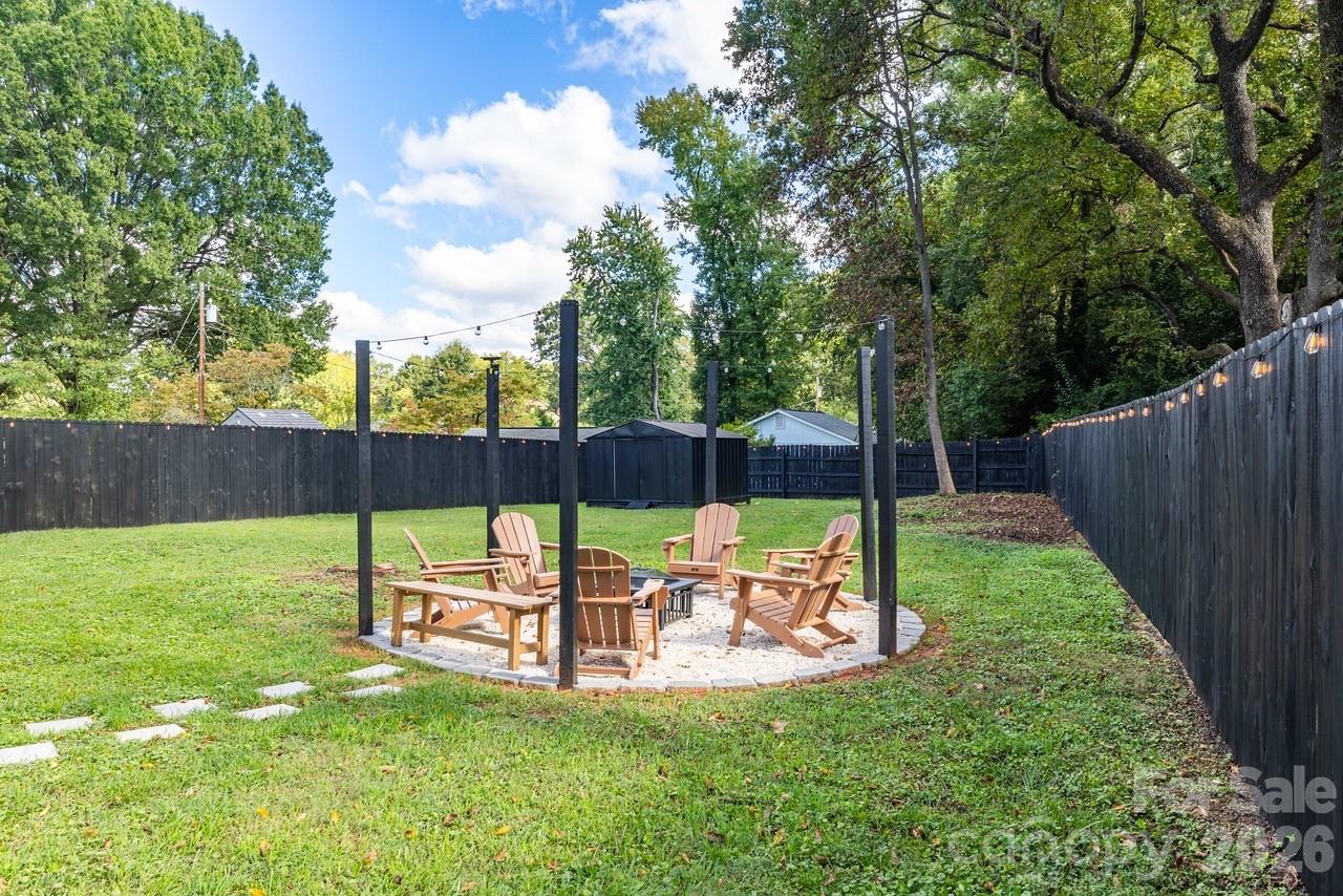 Photo 31 of 5229 Tarrywood Lane, Charlotte, NC