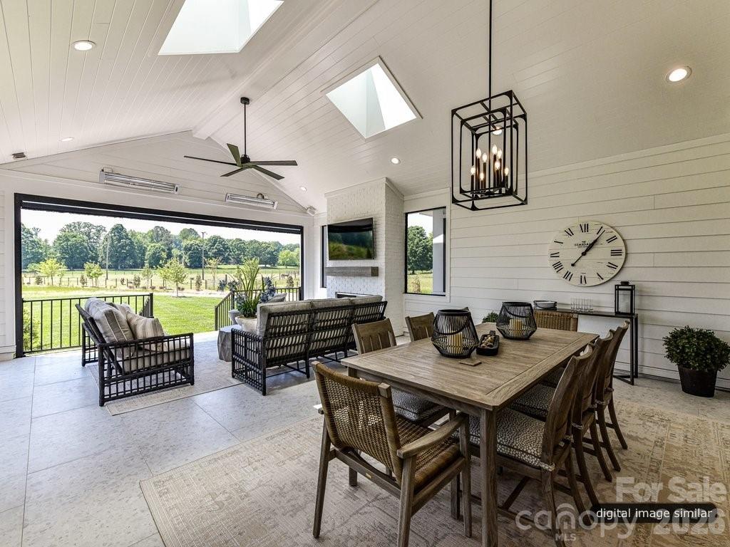 Photo 21 of 3133 Country Club Drive, Charlotte, NC