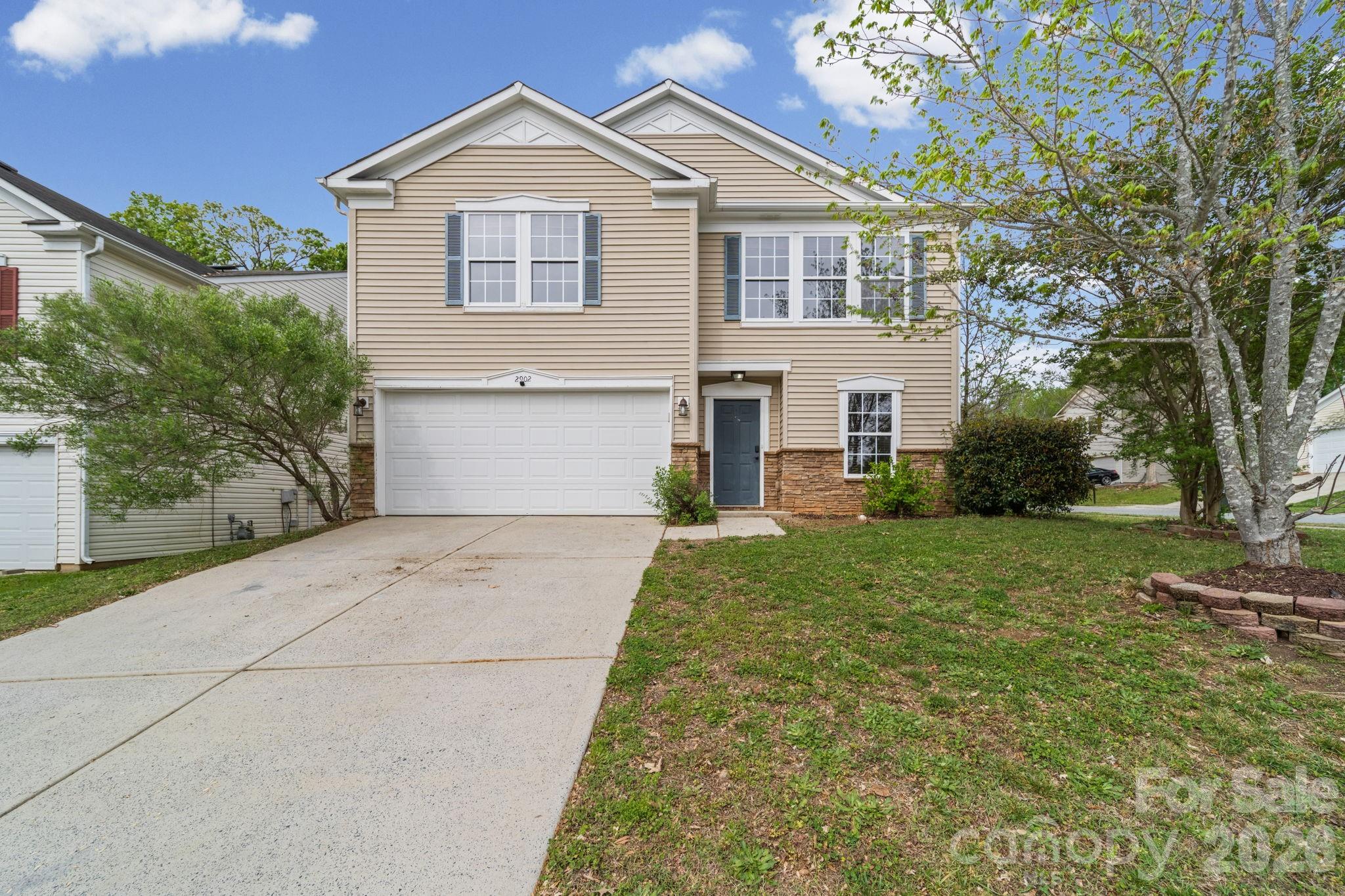 Home for sale at 2902 Royal Fern Lane, Charlotte, NC — photo 1 of 31