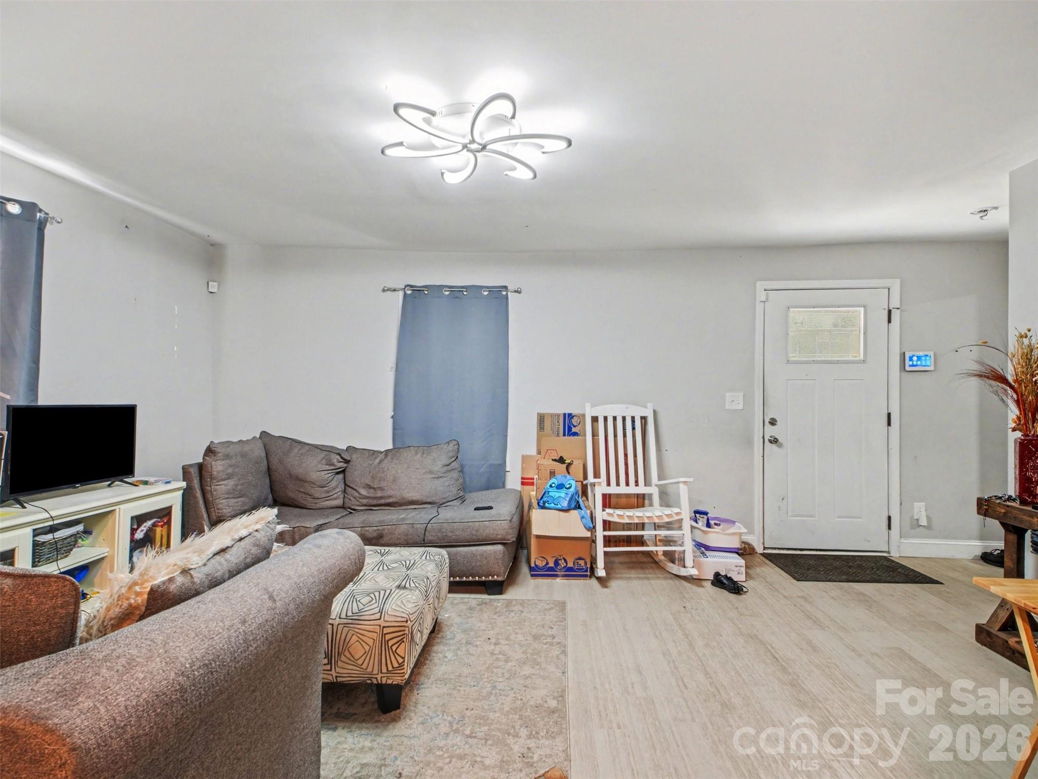 92 Saint Charles Avenue NE, Concord, NC - photo 5 of 12