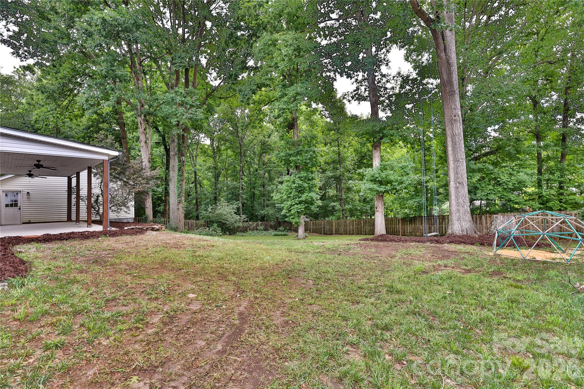Photo 18 of 6721 Knightswood Drive, Charlotte, NC
