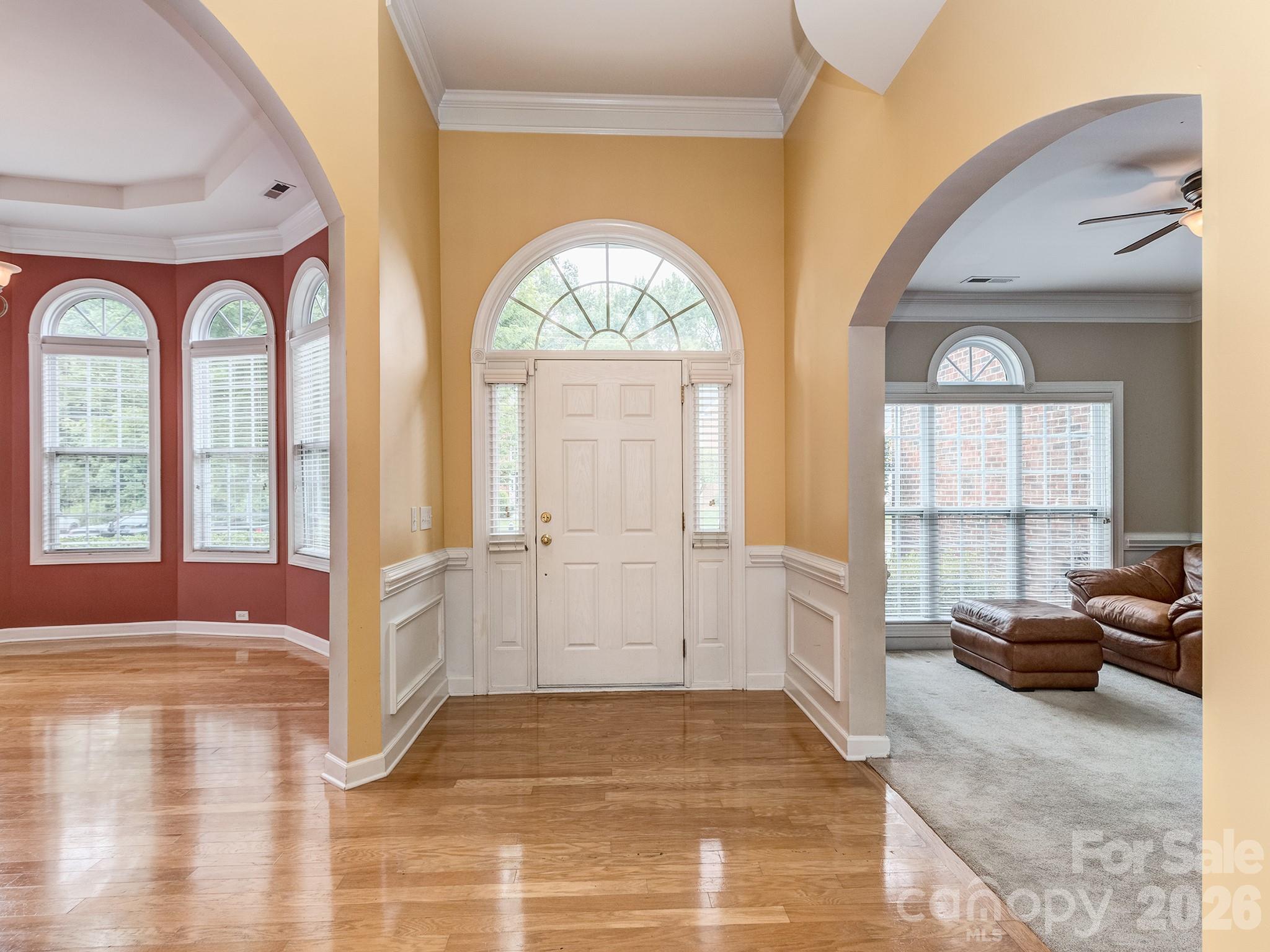 Home for sale at 4027 Riseley Lane, Charlotte, NC — photo 4 of 39