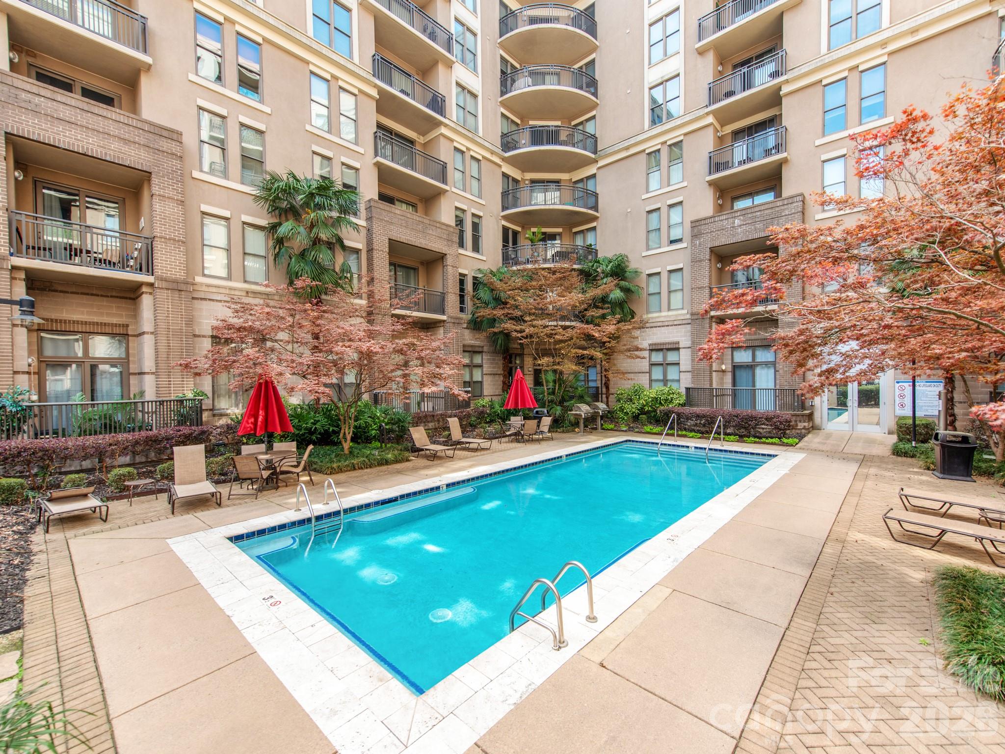 Photo 33 of 718 W Trade Street414, Charlotte, NC