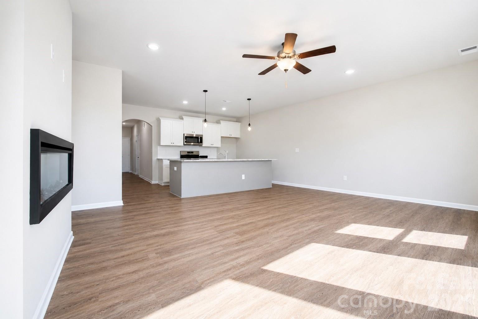 Photo 6 of 5909 Wallace Avenue, Charlotte, NC