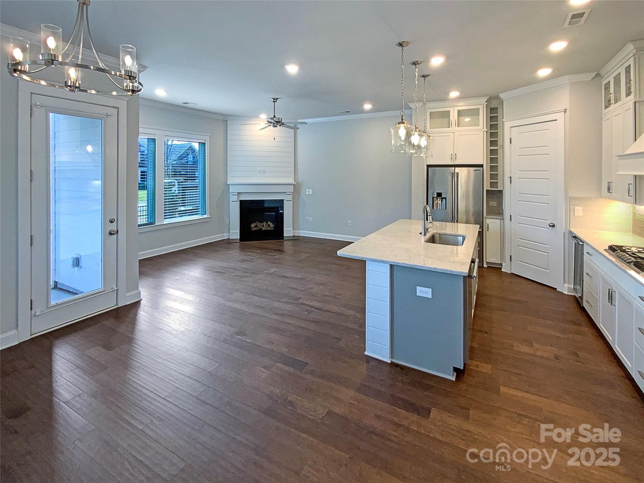 Photo 4 of 11005 Cobb Creek Court, Charlotte, NC