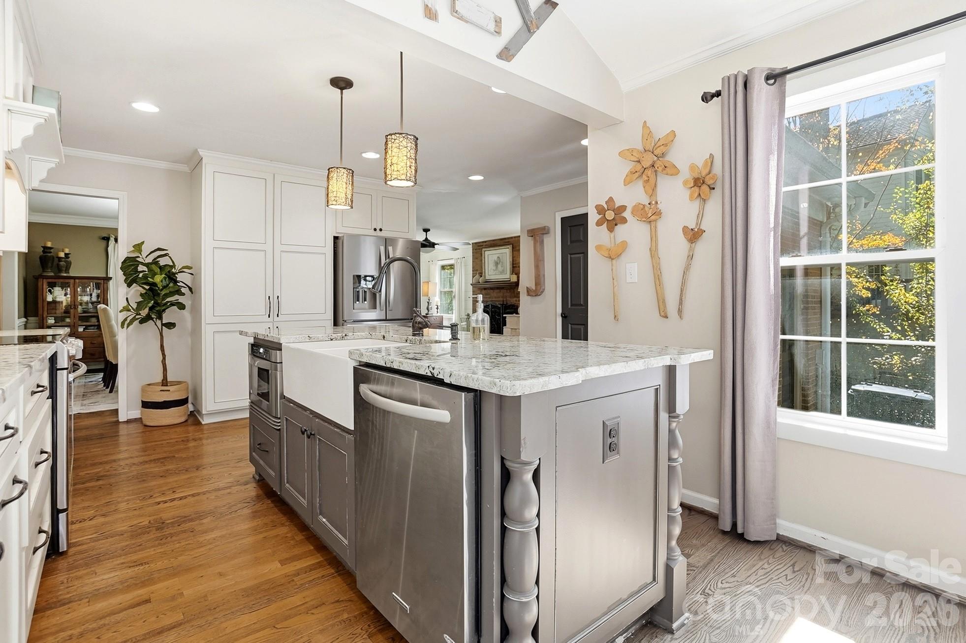Photo 18 of 434 Chadmore Drive, Charlotte, NC