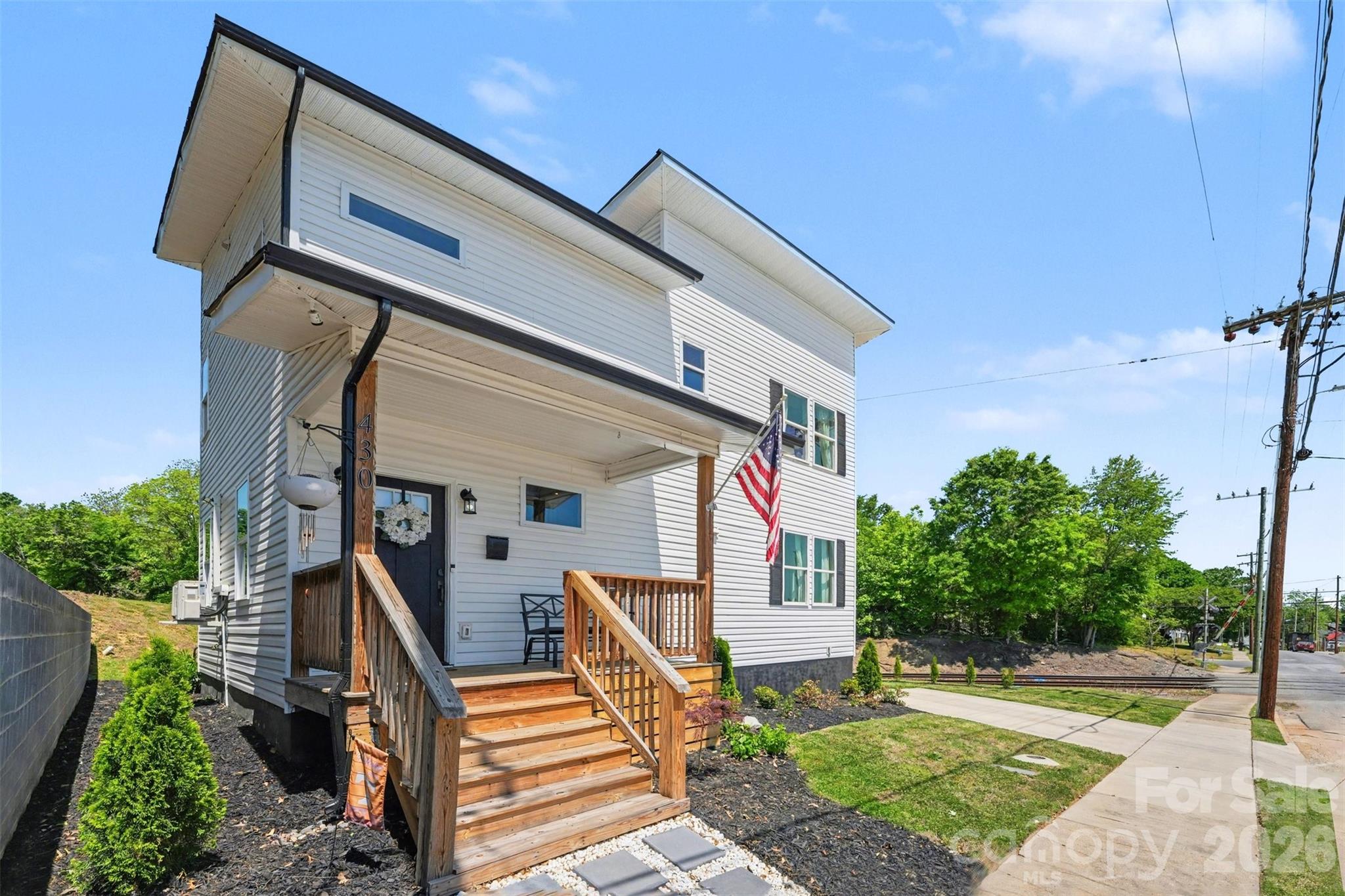 Photo 3 of 430 N Fulton Street, Salisbury, NC