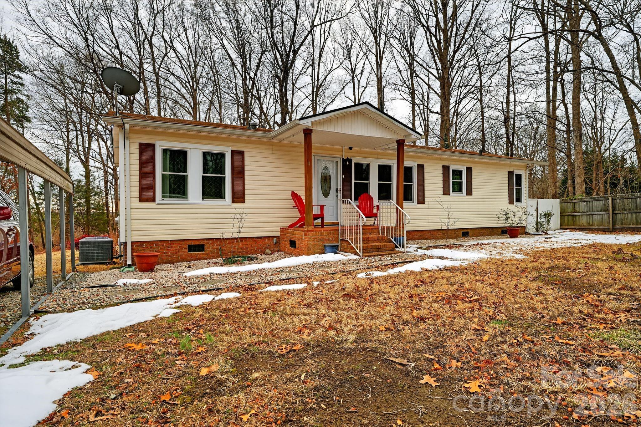Photo 2 of 115 Red fox Court58, Mount Holly, NC