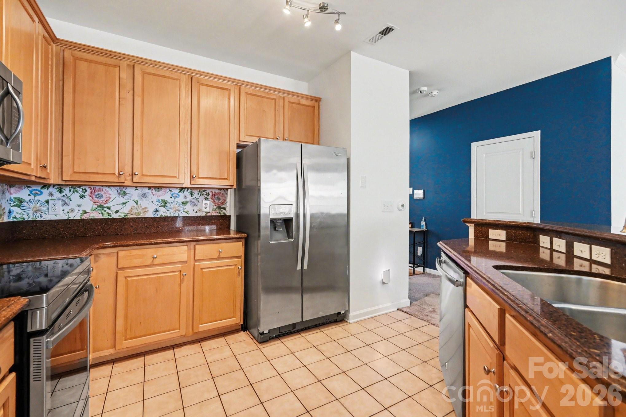 Photo 10 of 8411 Chaceview Court, Charlotte, NC