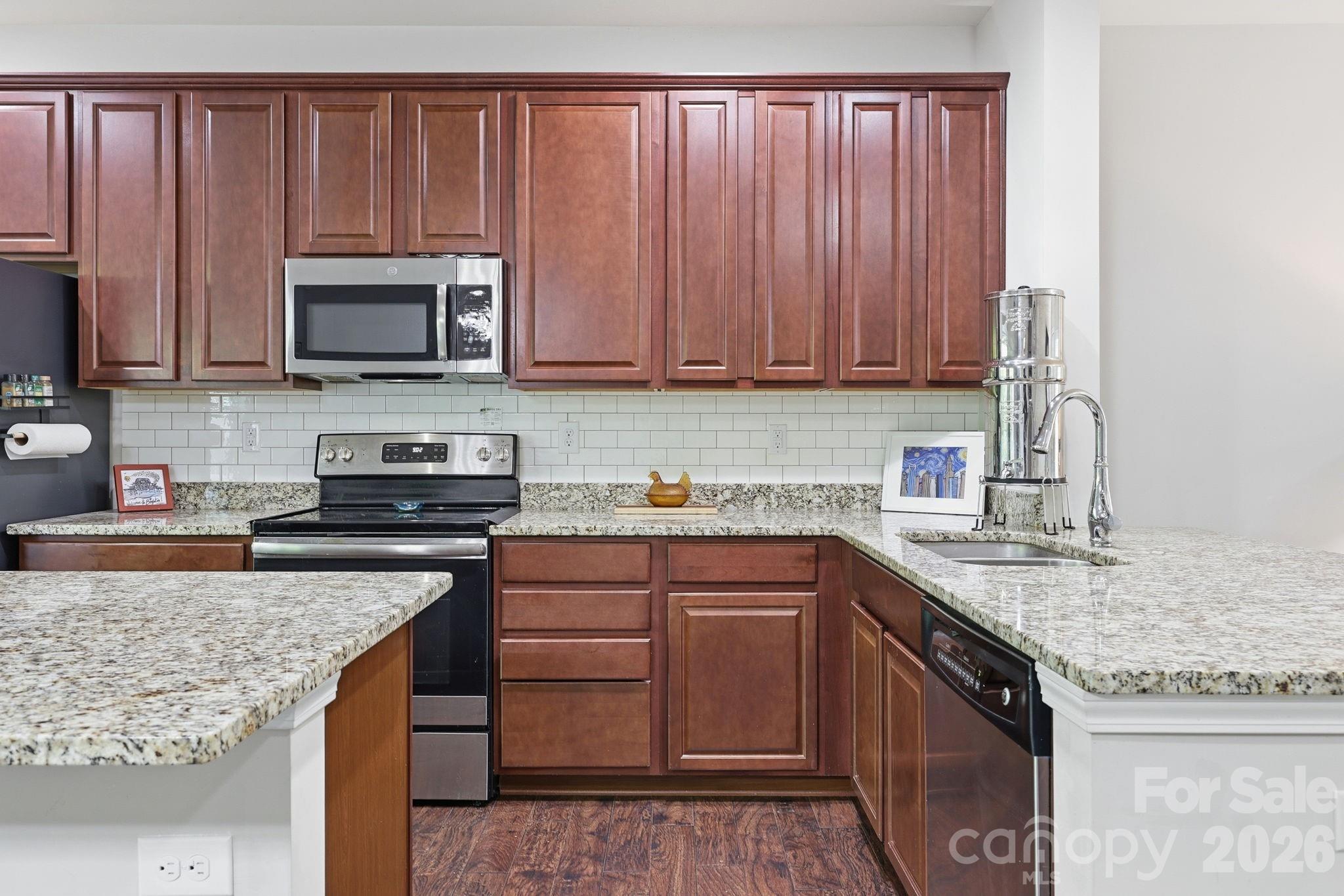Photo 9 of 8413 Summerford Drive, Charlotte, NC