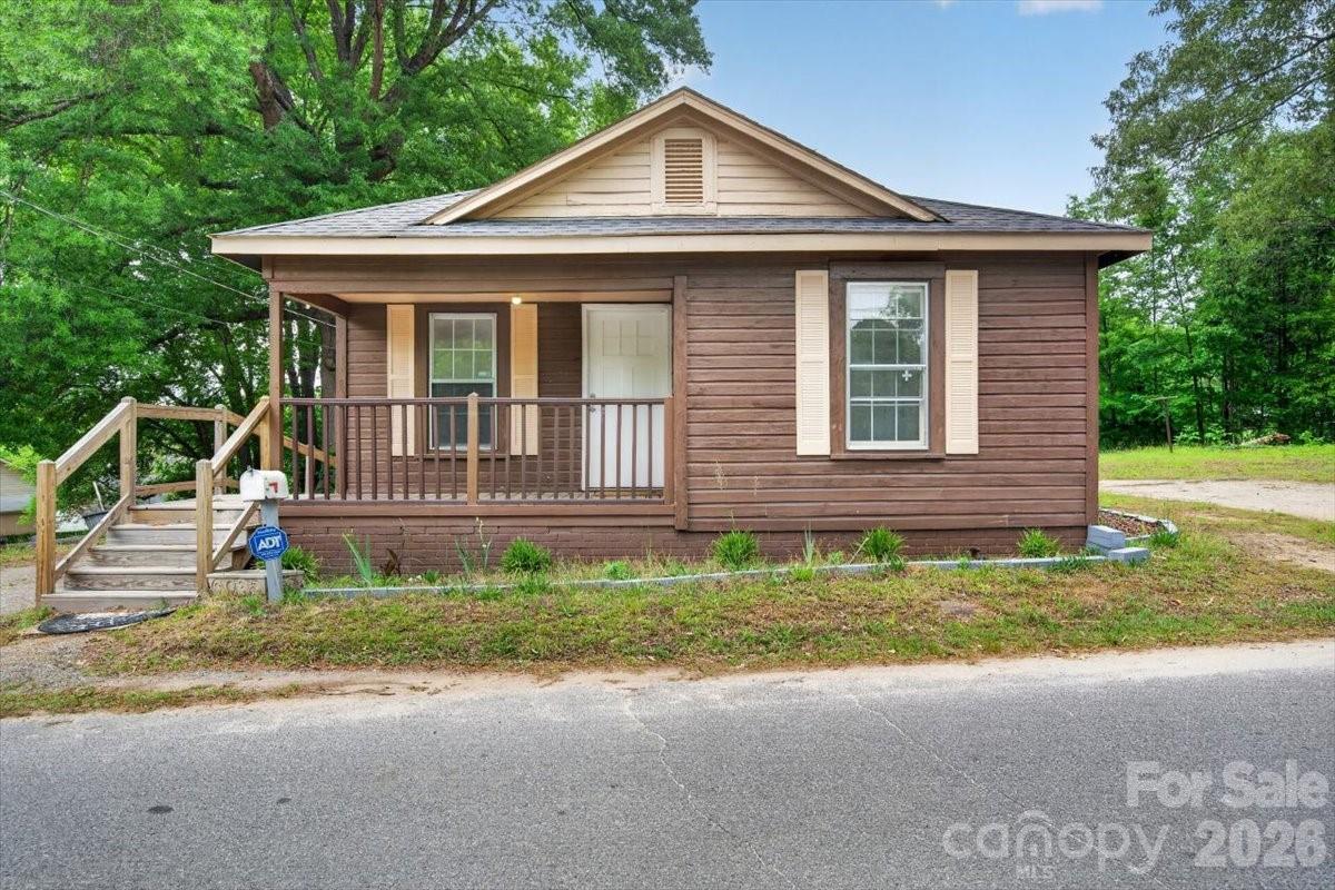 Photo 2 of 416 Echo Avenue, Kannapolis, NC