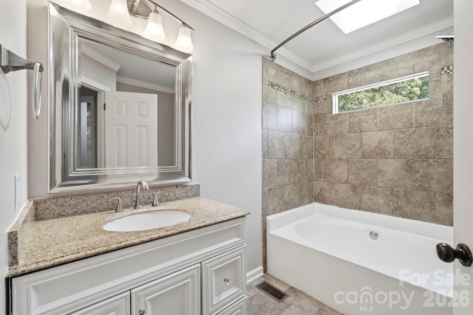 Home for sale at 2106 Caleo Circle, Charlotte, NC — photo 27 of 42